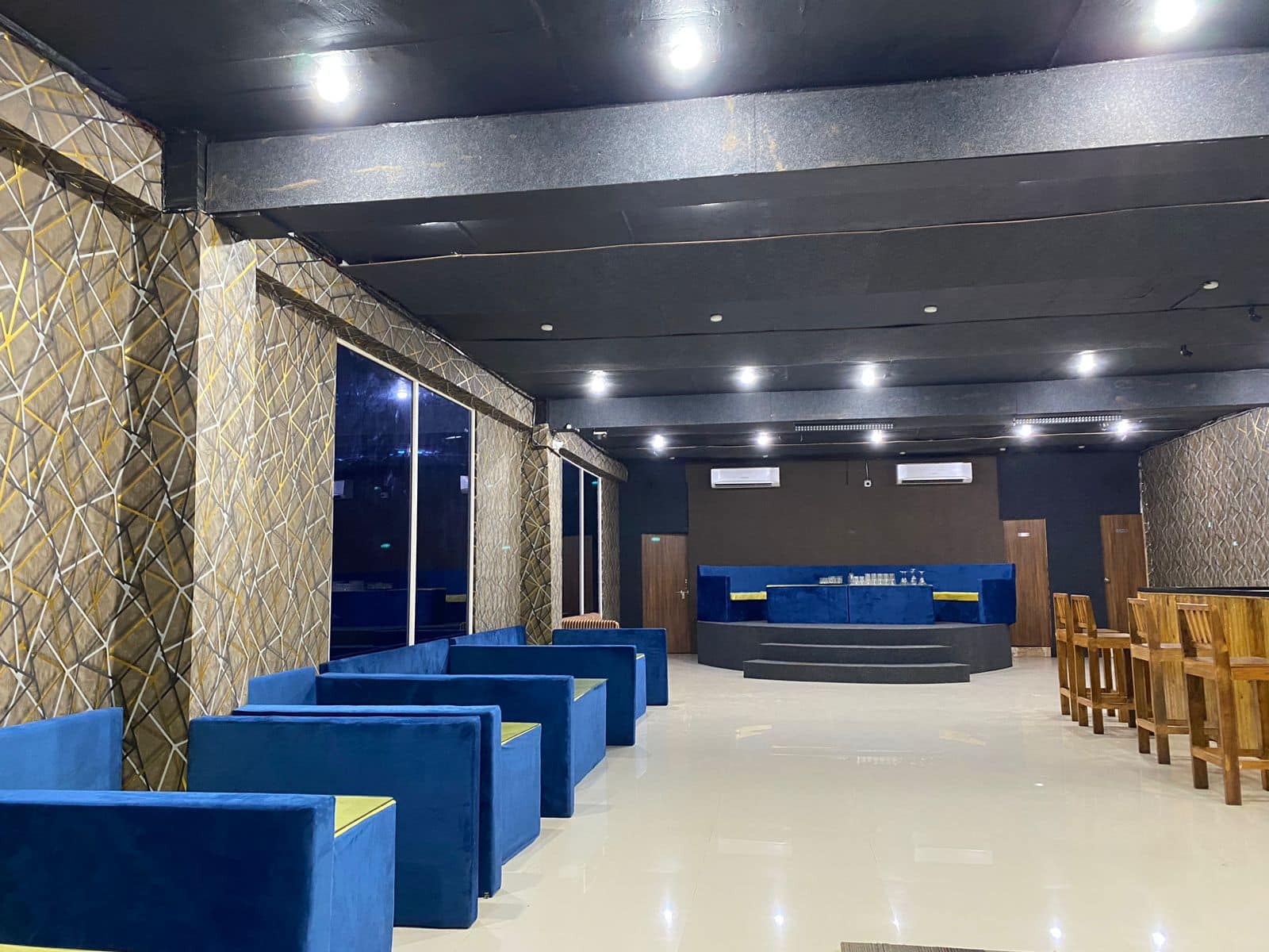 King's Night Club, Mandrem, Goa | Zomato