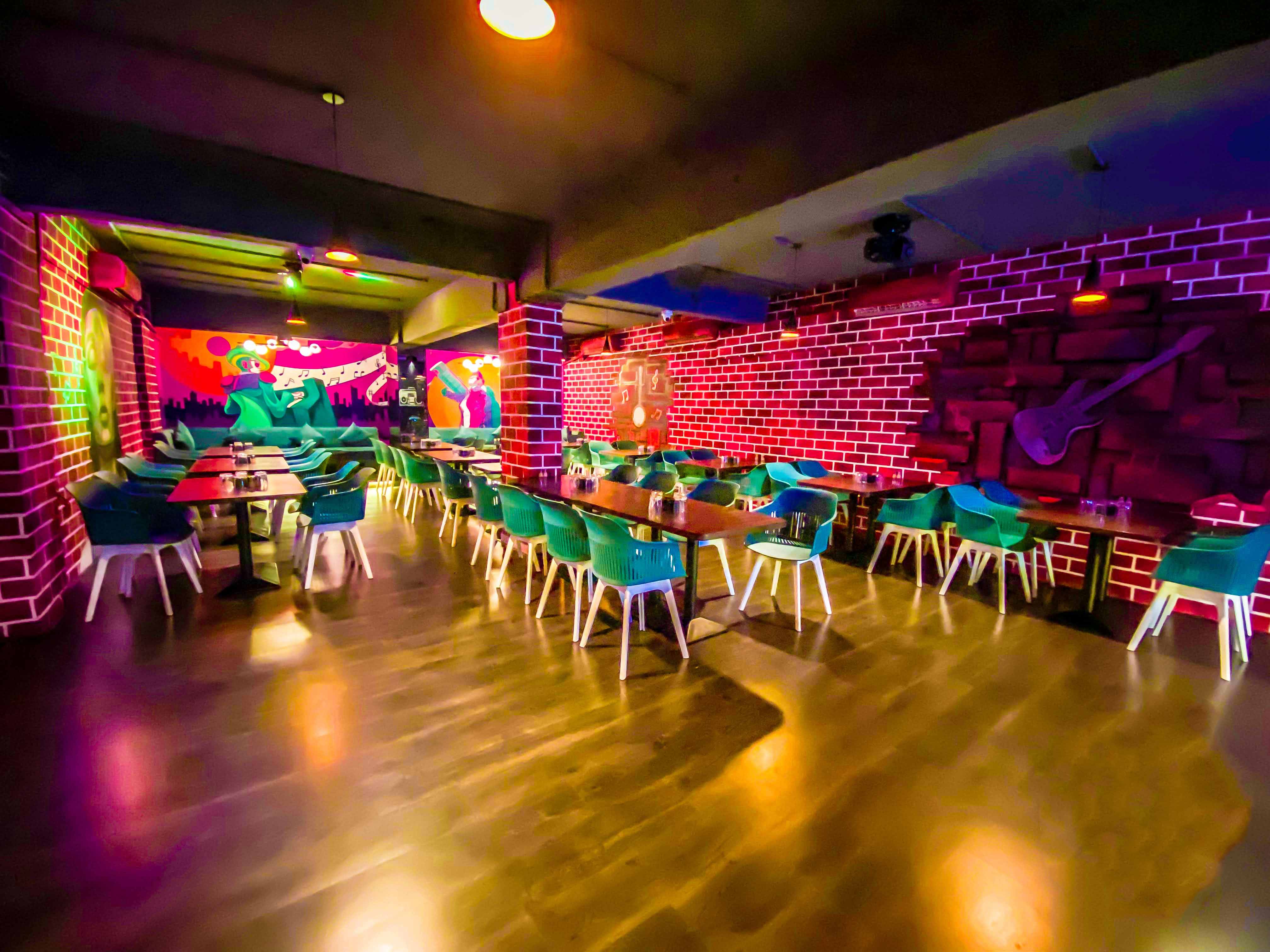 Music Mafia, Kalyan order online - Zomato