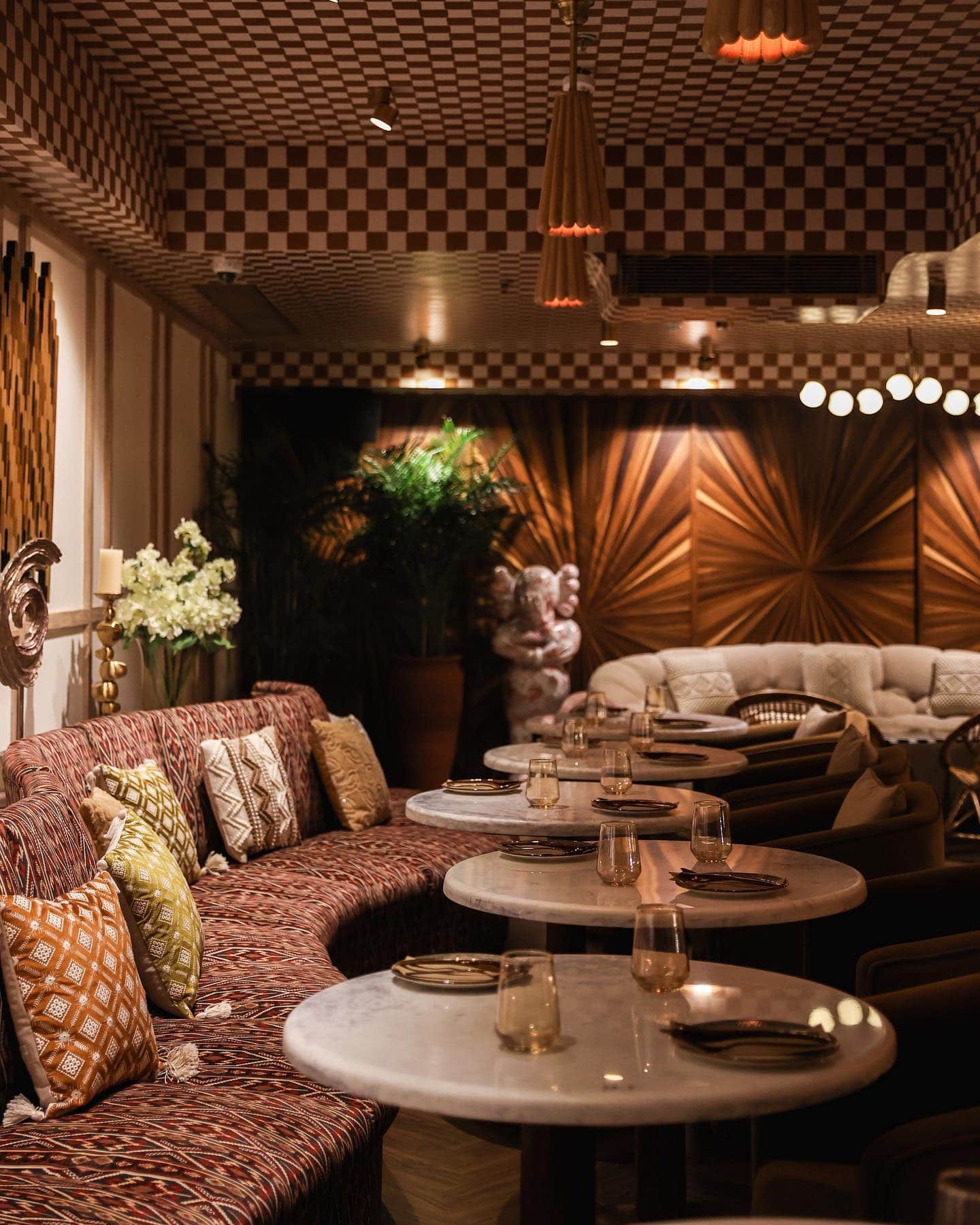 Soul Tapas Bar, Chanakyapuri, New Delhi | Zomato