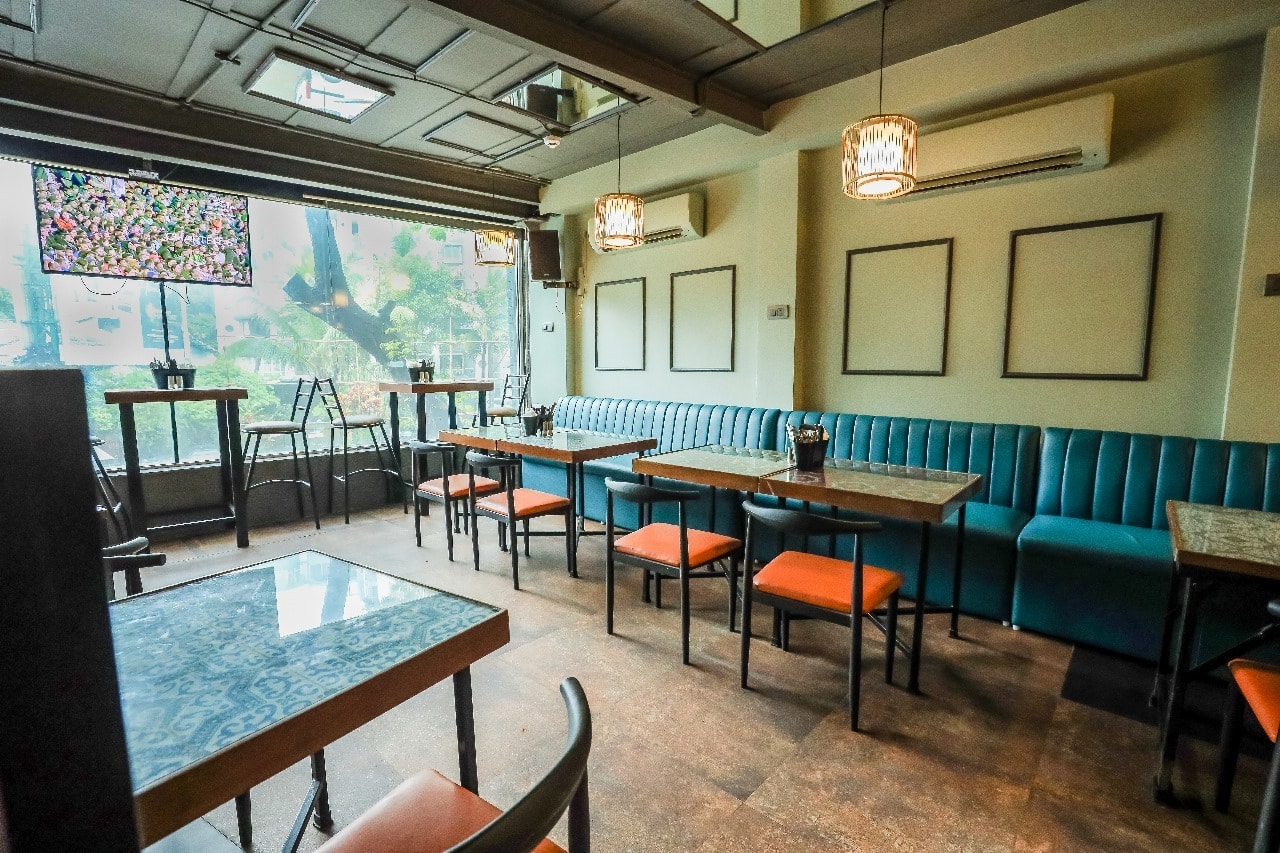 Three 60 Daily Bar & Kitchen, Versova, Andheri West, Mumbai | Zomato