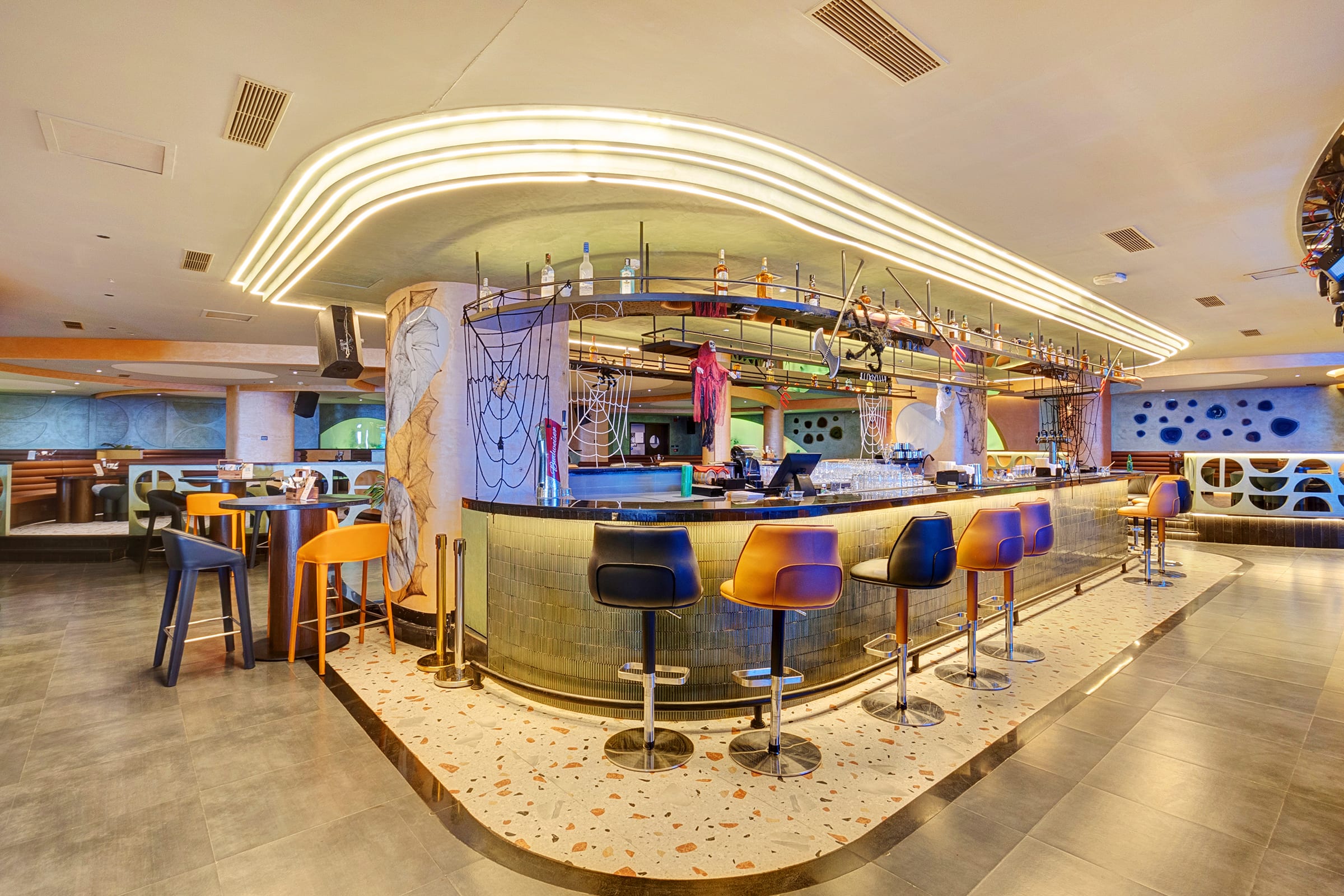 Book table and online reservation at 360 Club & Kitchen, Chanda Nagar ...