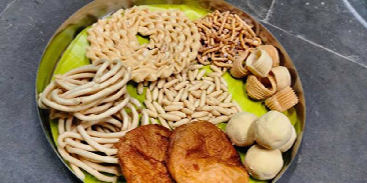 Malli's Chettinad Sweets & Snacks, Karaikudi Locality order online - Zomato