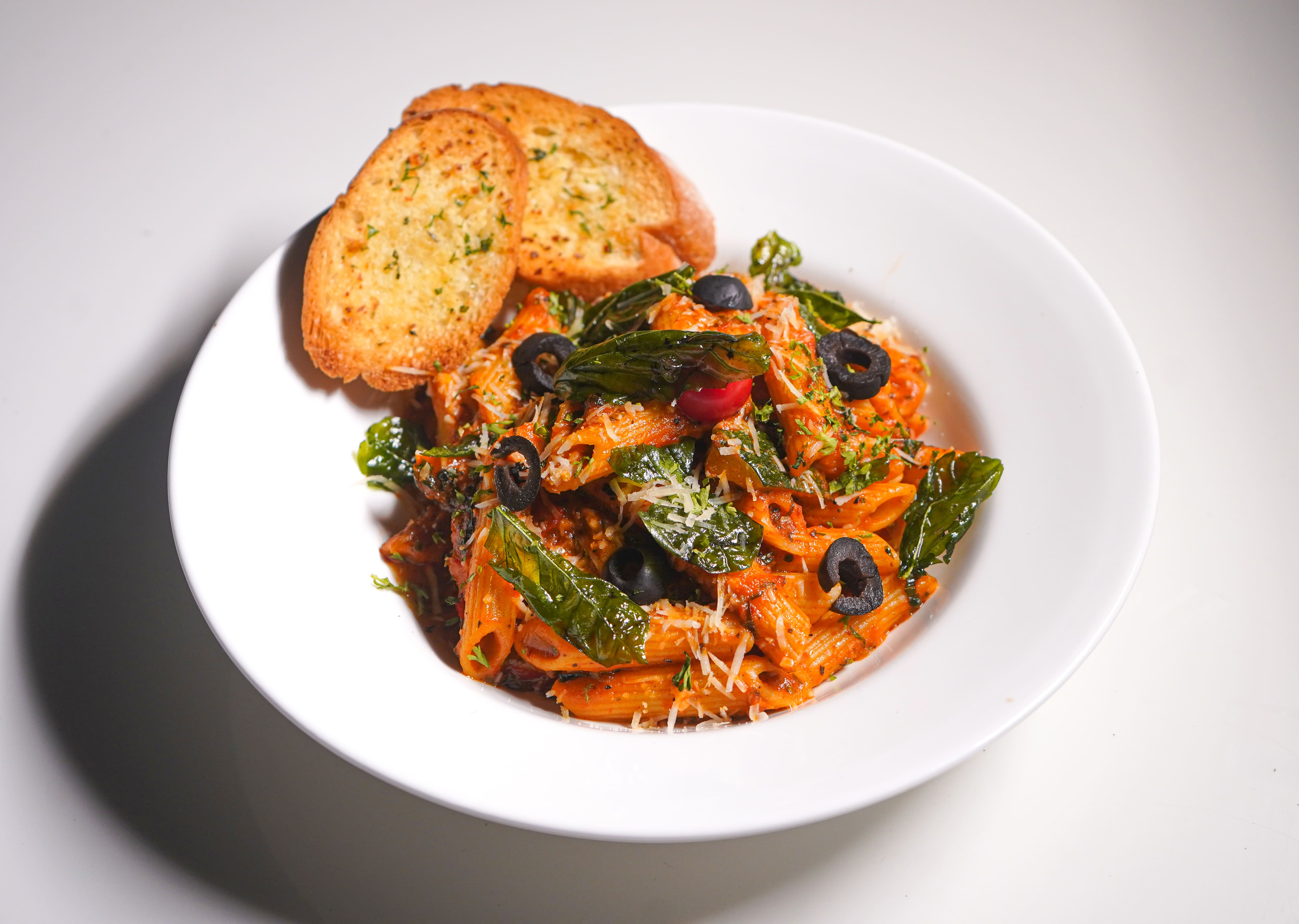 Book table and online reservation at J.A.R.S Bar & Kitchen, Bavdhan, Pune