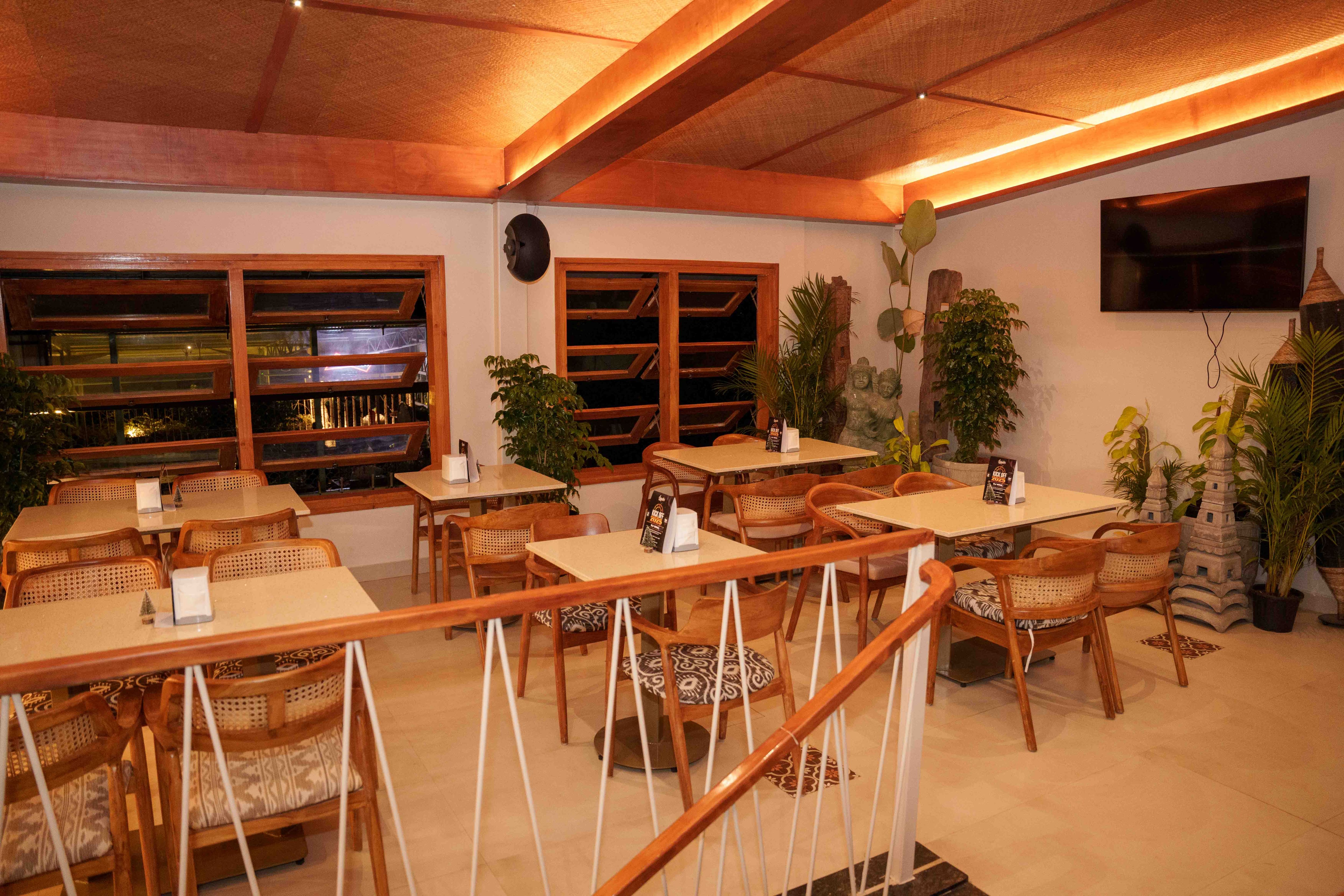 Liquids Bar & Kitchen, Sanjay Nagar, Bangalore | Zomato