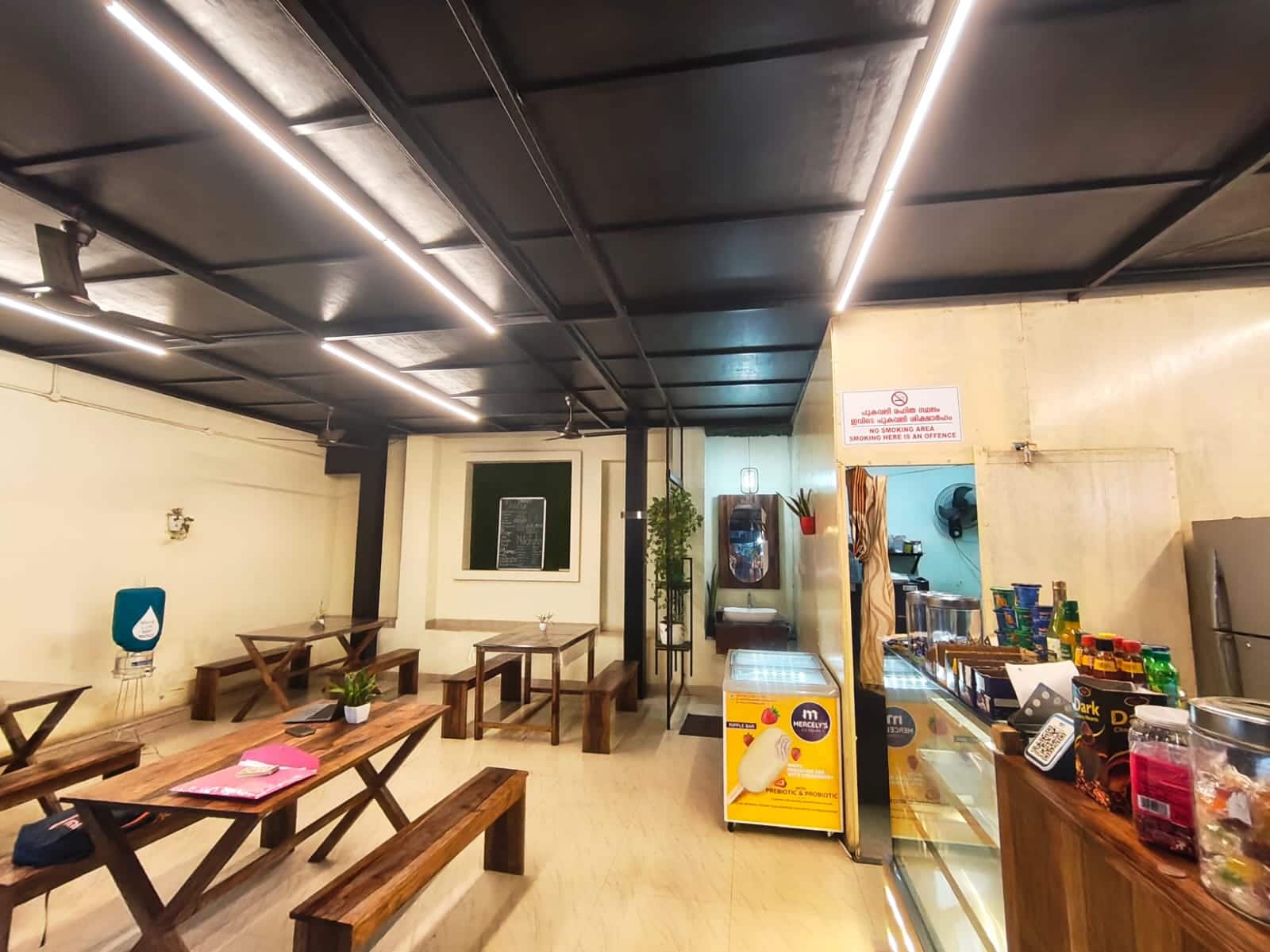 LC Cafe & Bakery, Thiroor, Thrissur | Zomato
