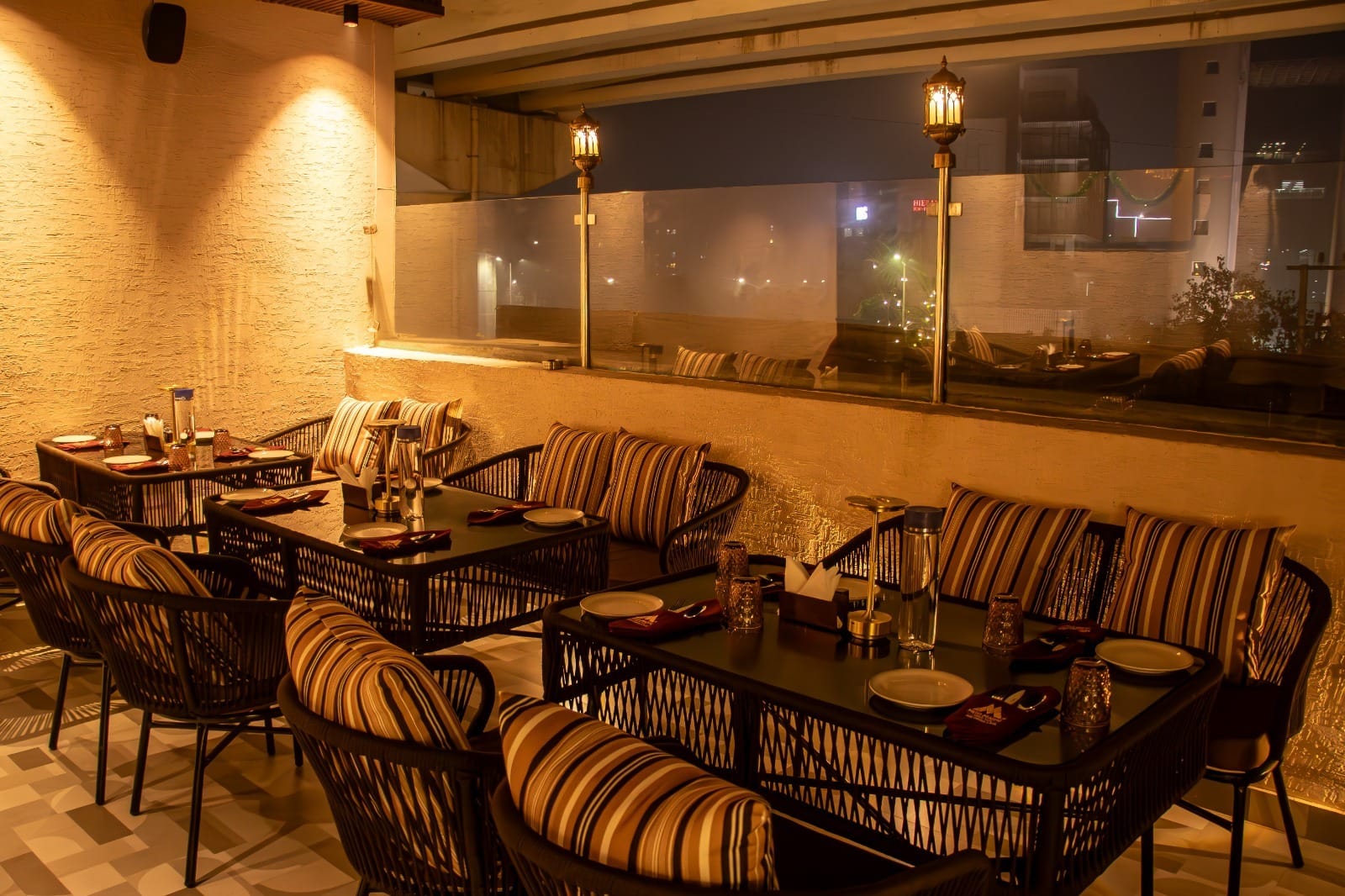 Moti Mahal Fine Dining & Bar, Sector 63, Noida | Zomato