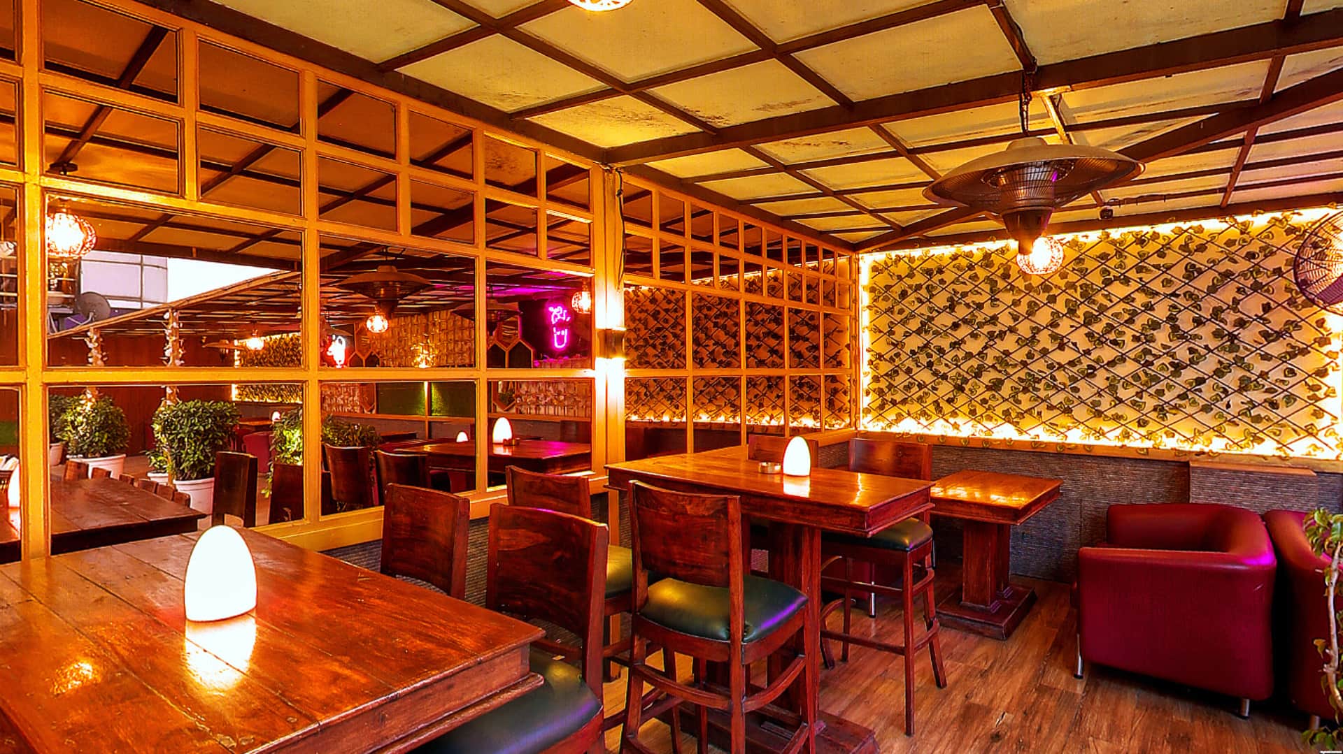 7 Barrel Brew Pub, DLF Phase 1, Gurgaon | Zomato