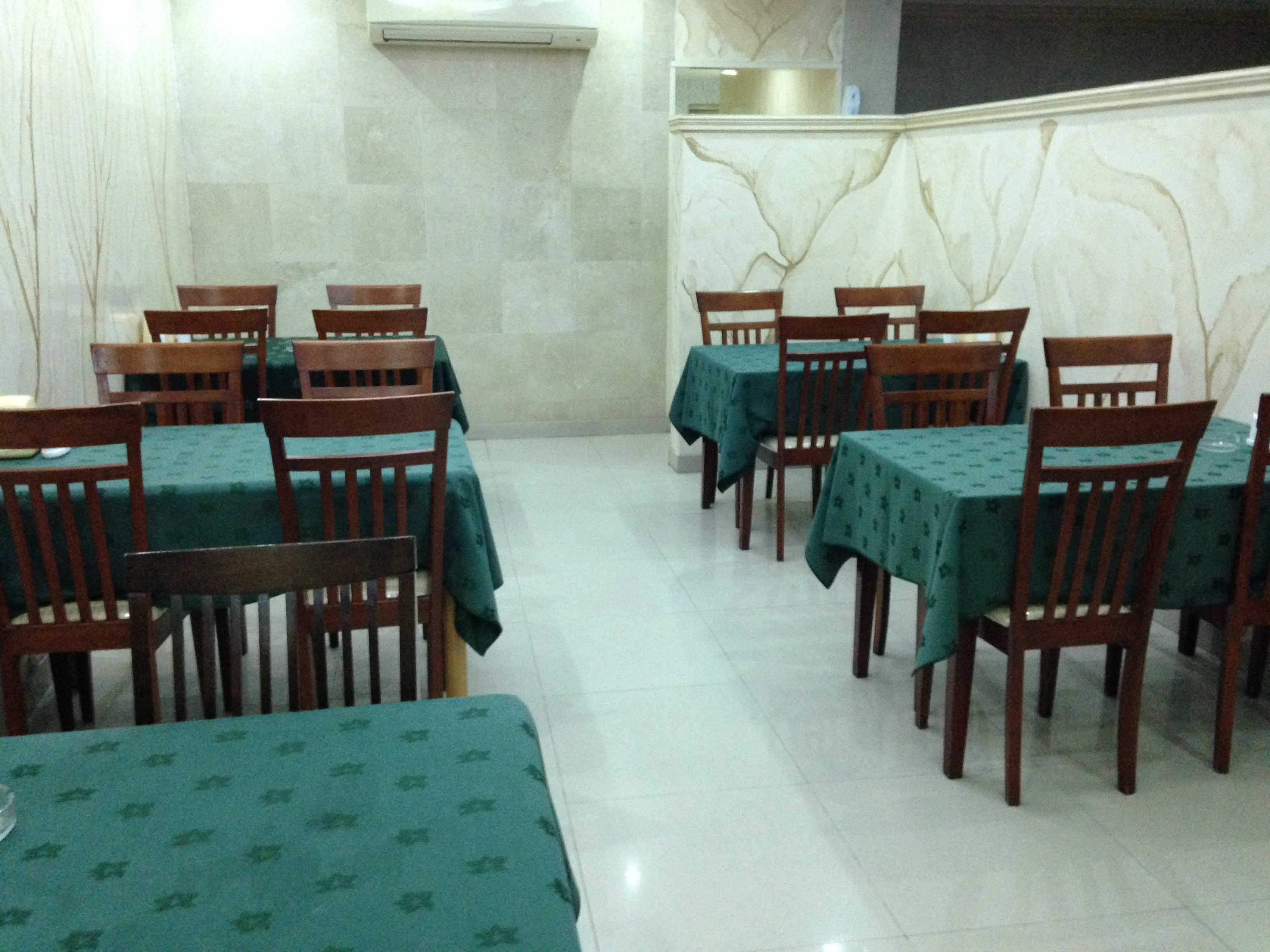 Aloberge Restaurant And Cafeteria, Al Raas, Umm al Quwain | Zomato