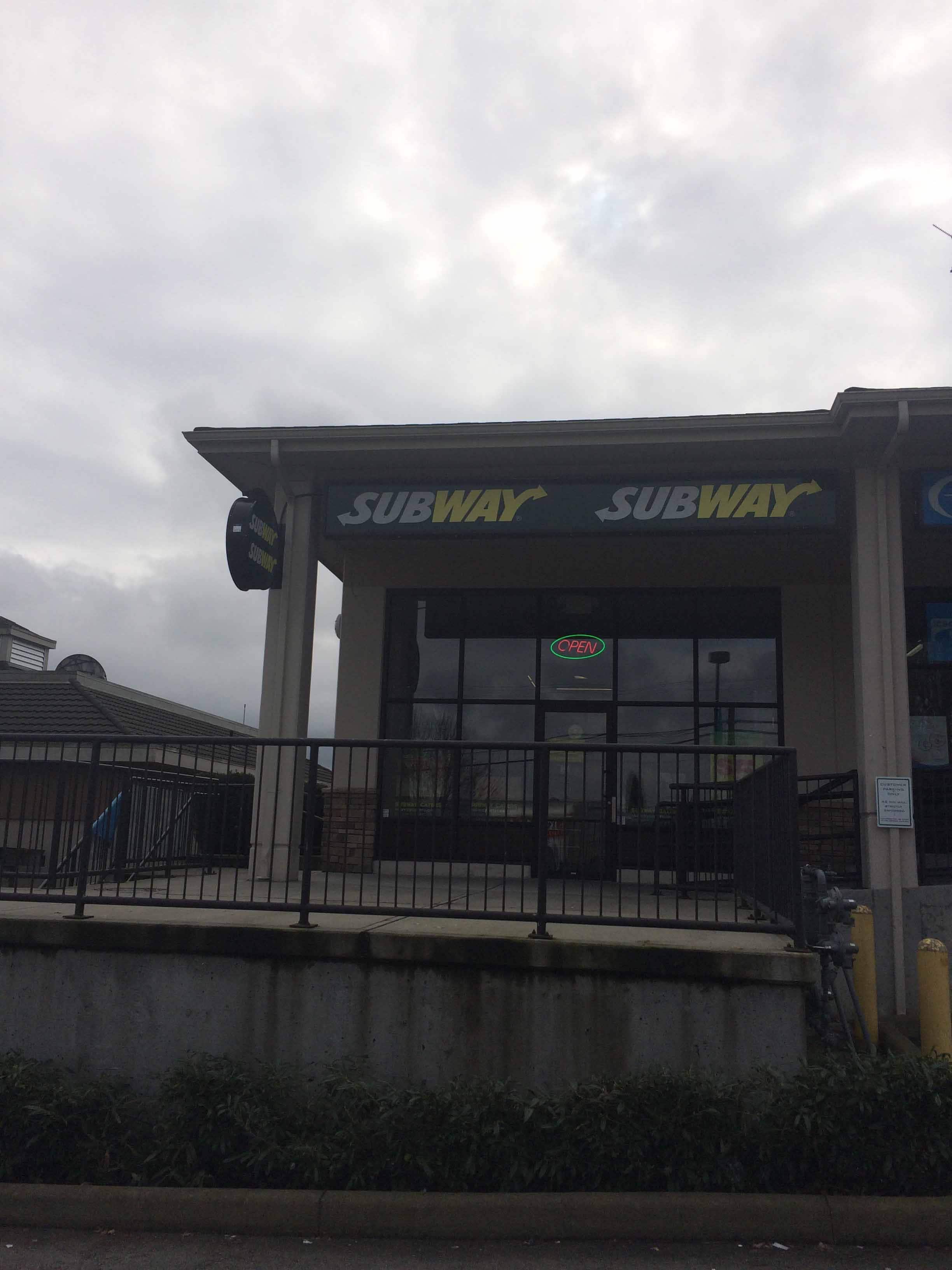 Subway, Fleetwood, Surrey | Zomato