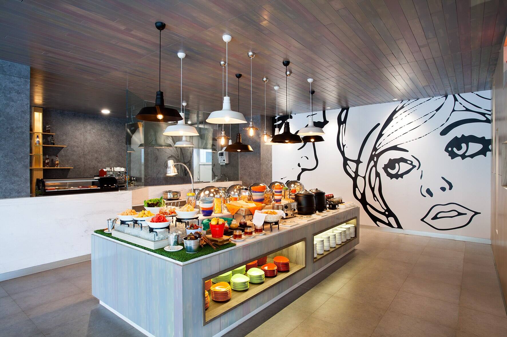 sTREATs Restaurant - Ibis Styles Sunter, Sunter, Jakarta - Zomato Indonesia