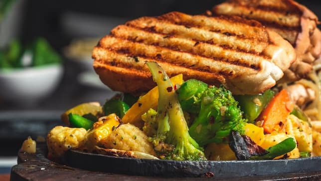 Calcutta 64, Sector 1, Salt Lake, Kolkata | Zomato