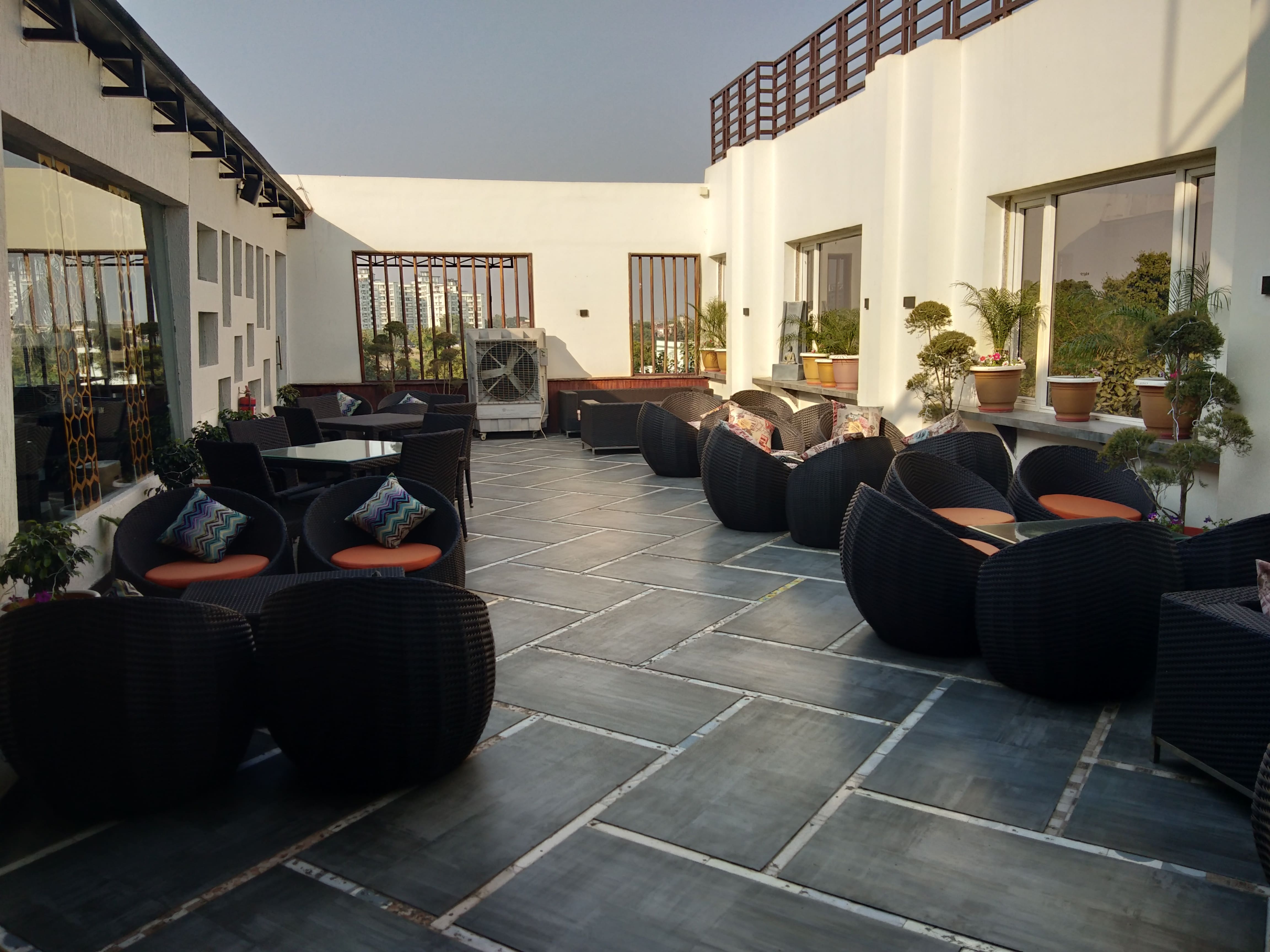 Royal Sky - Skyotel, Hazratganj, Lucknow | Zomato