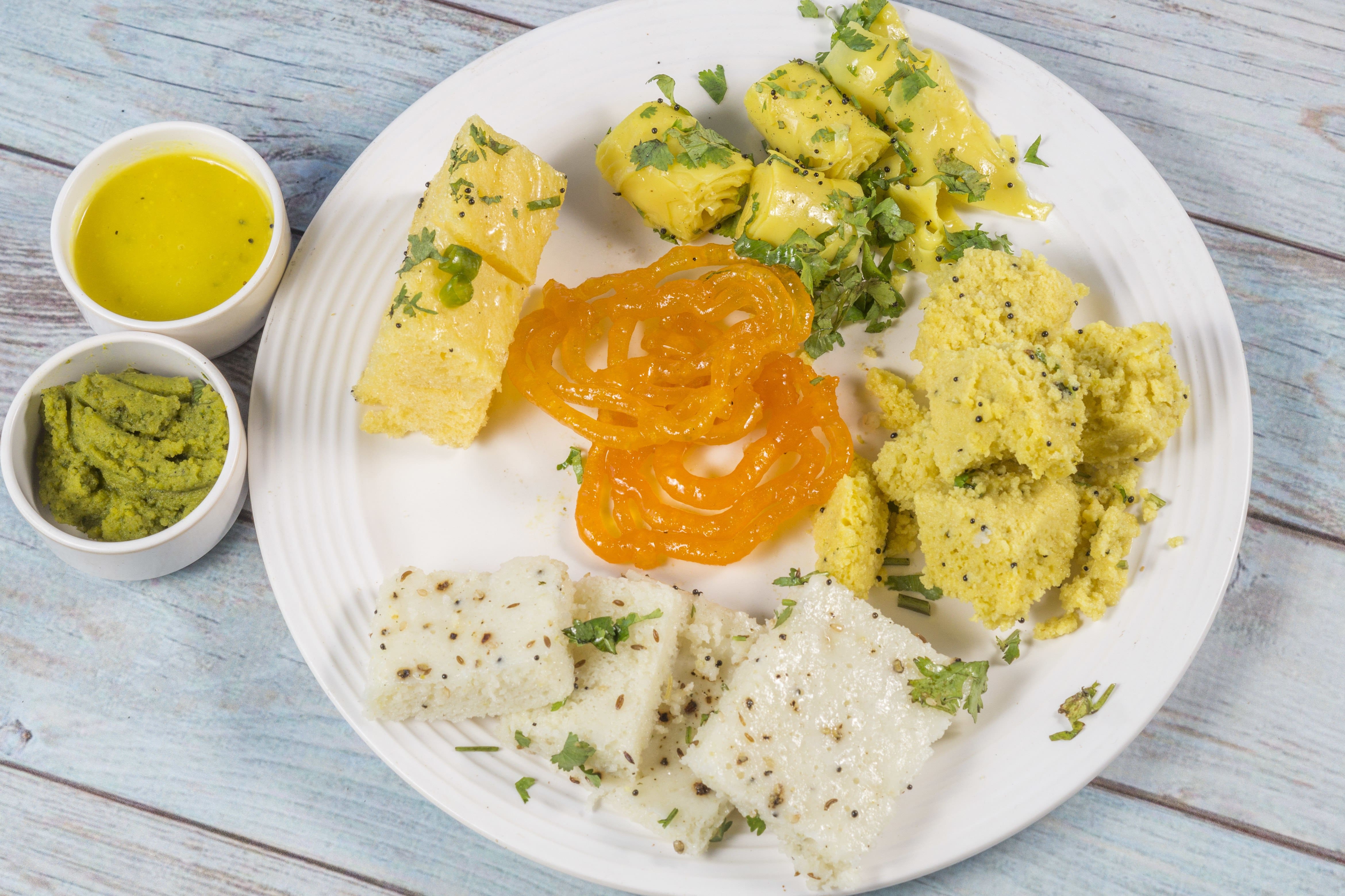 Surti Khaman House, Adajan Gam order online - Zomato