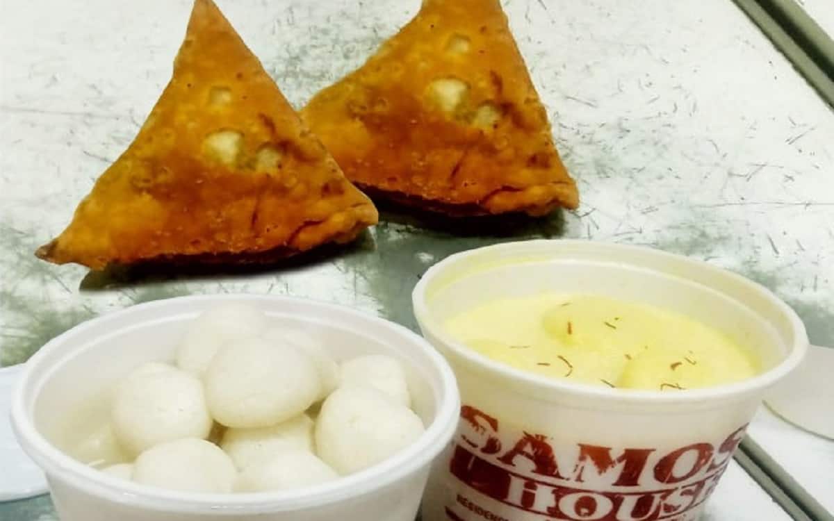 Samosa House Sweets, Sardarpura order online - Zomato