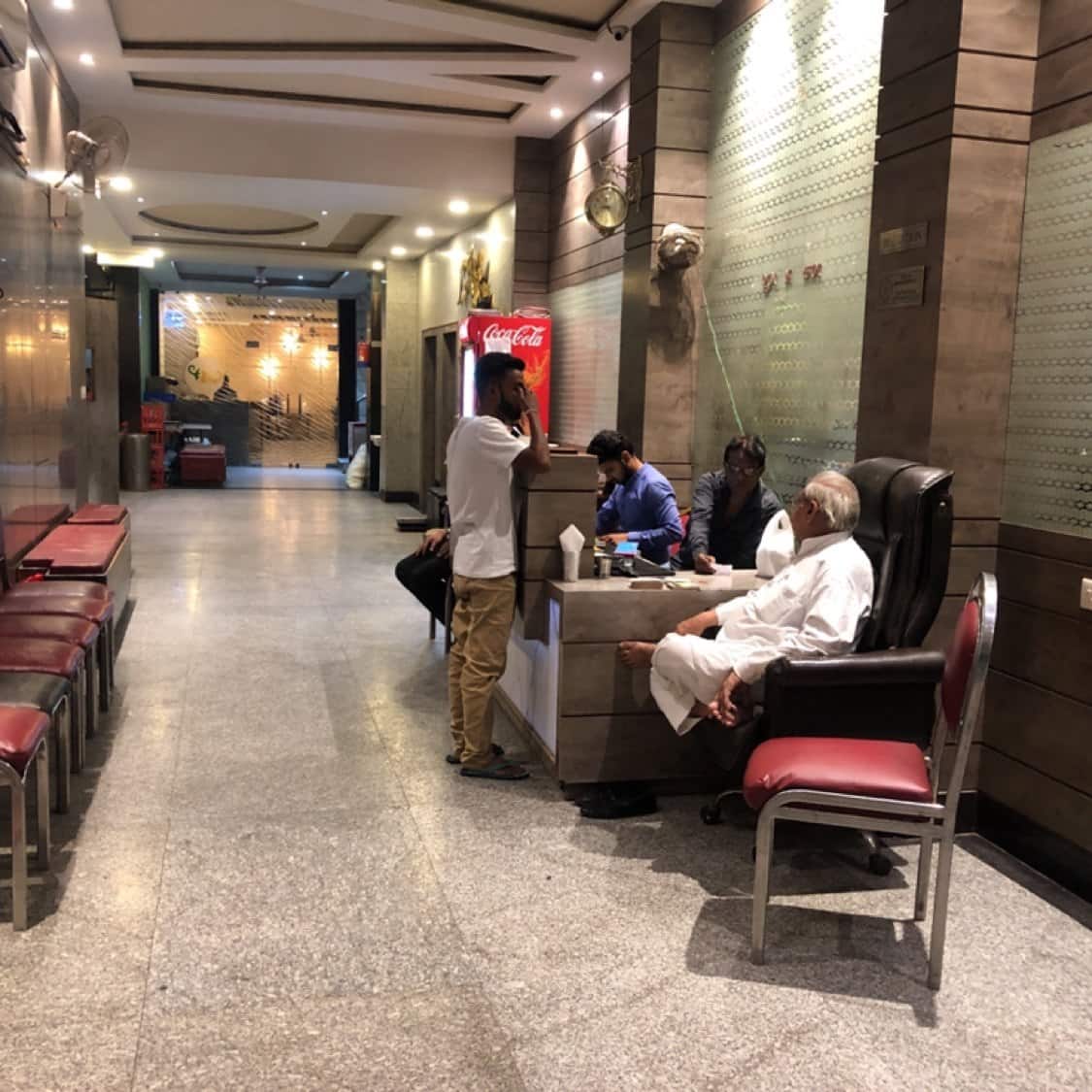 Agrawal Restaurant (Since 1969), Mathura Locality order online - Zomato