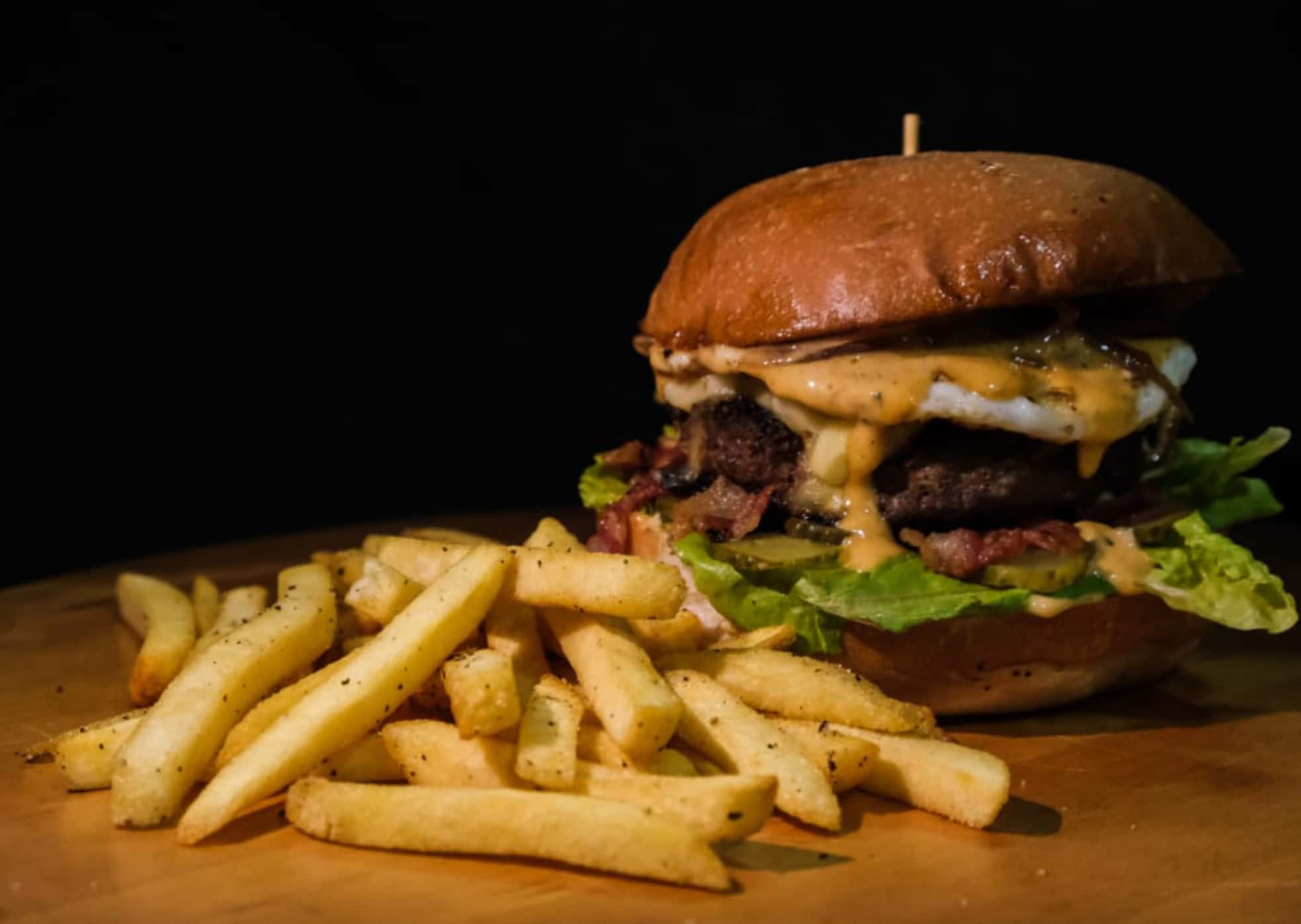 Hot Bite Food Truck, Margao, Goa | Zomato