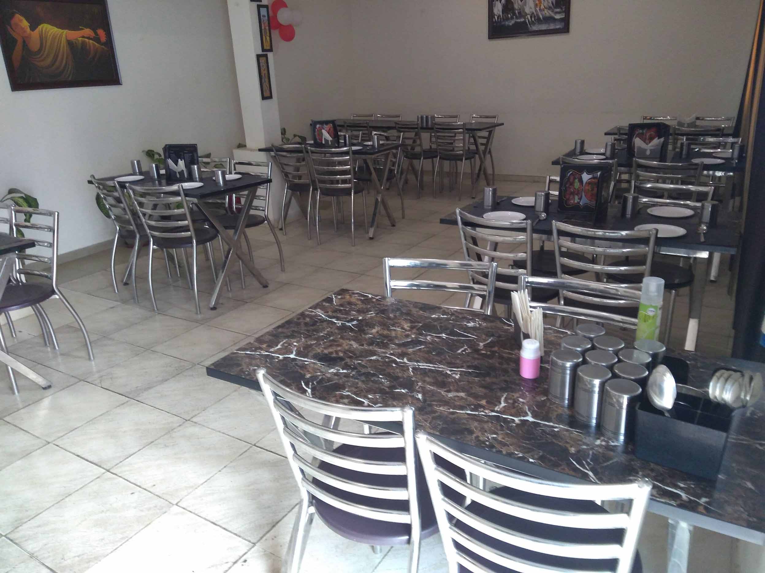 Om Lounge N Restro, DLF Phase 2 order online - Zomato
