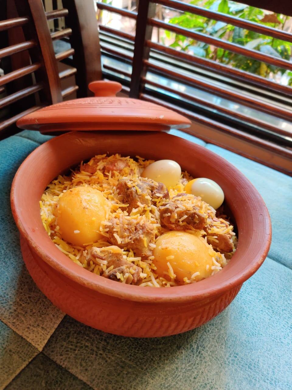 Menu of Ma'r Dekchi, Ghodbunder Road, Thane