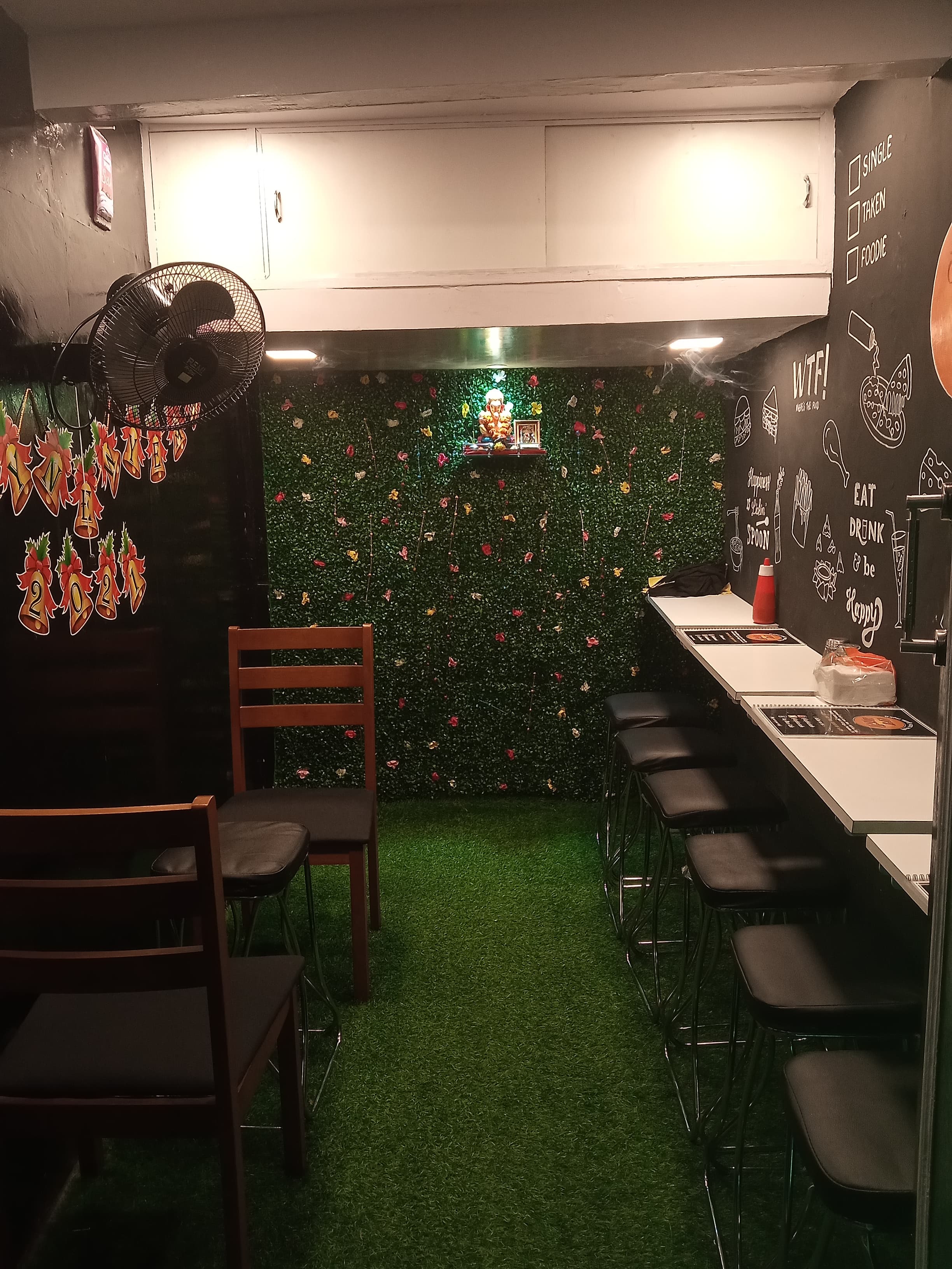 Lay Bhari Cafe, Worli, Mumbai | Zomato