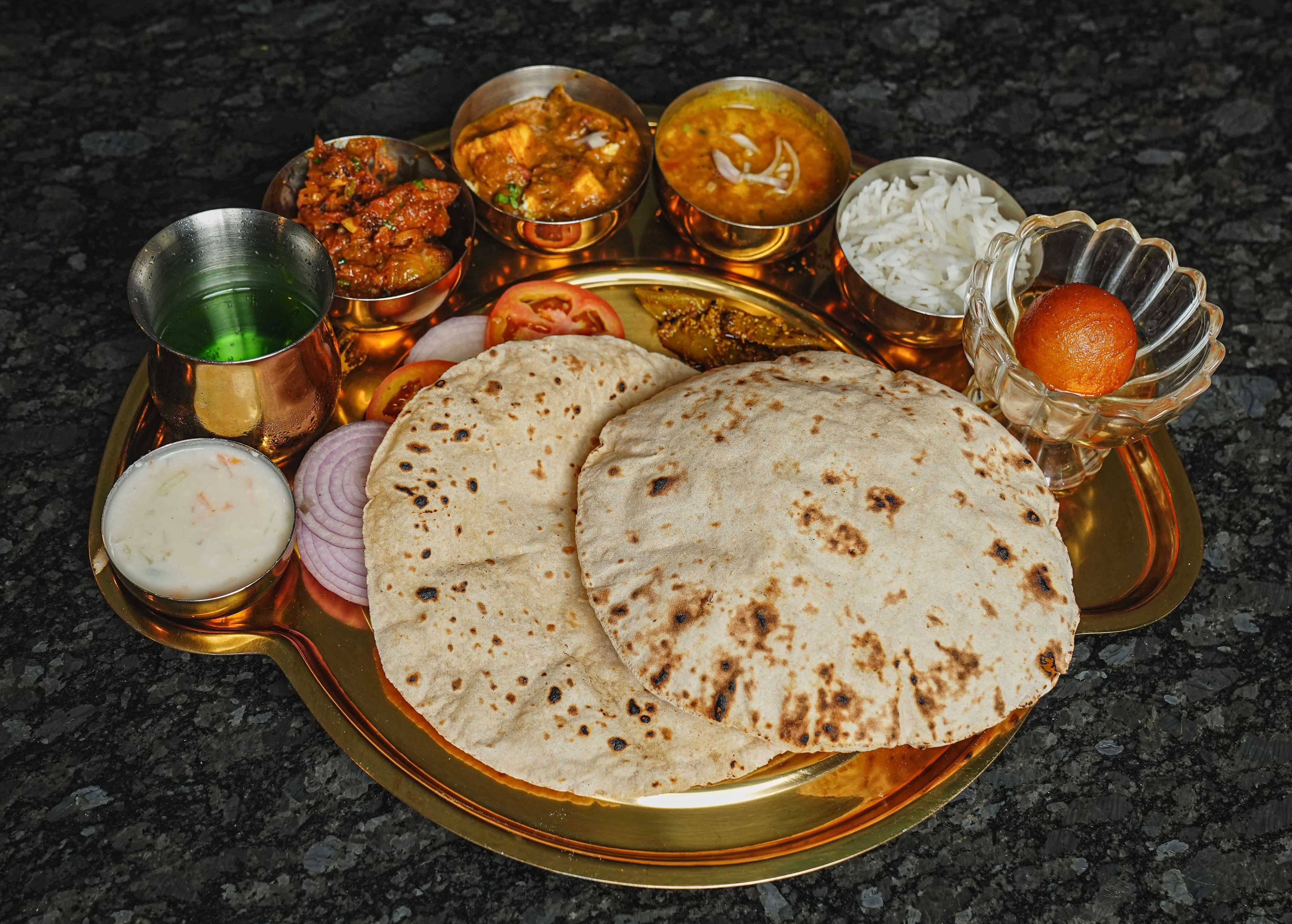 Krithika Veg Restaurant, Poothole order online - Zomato