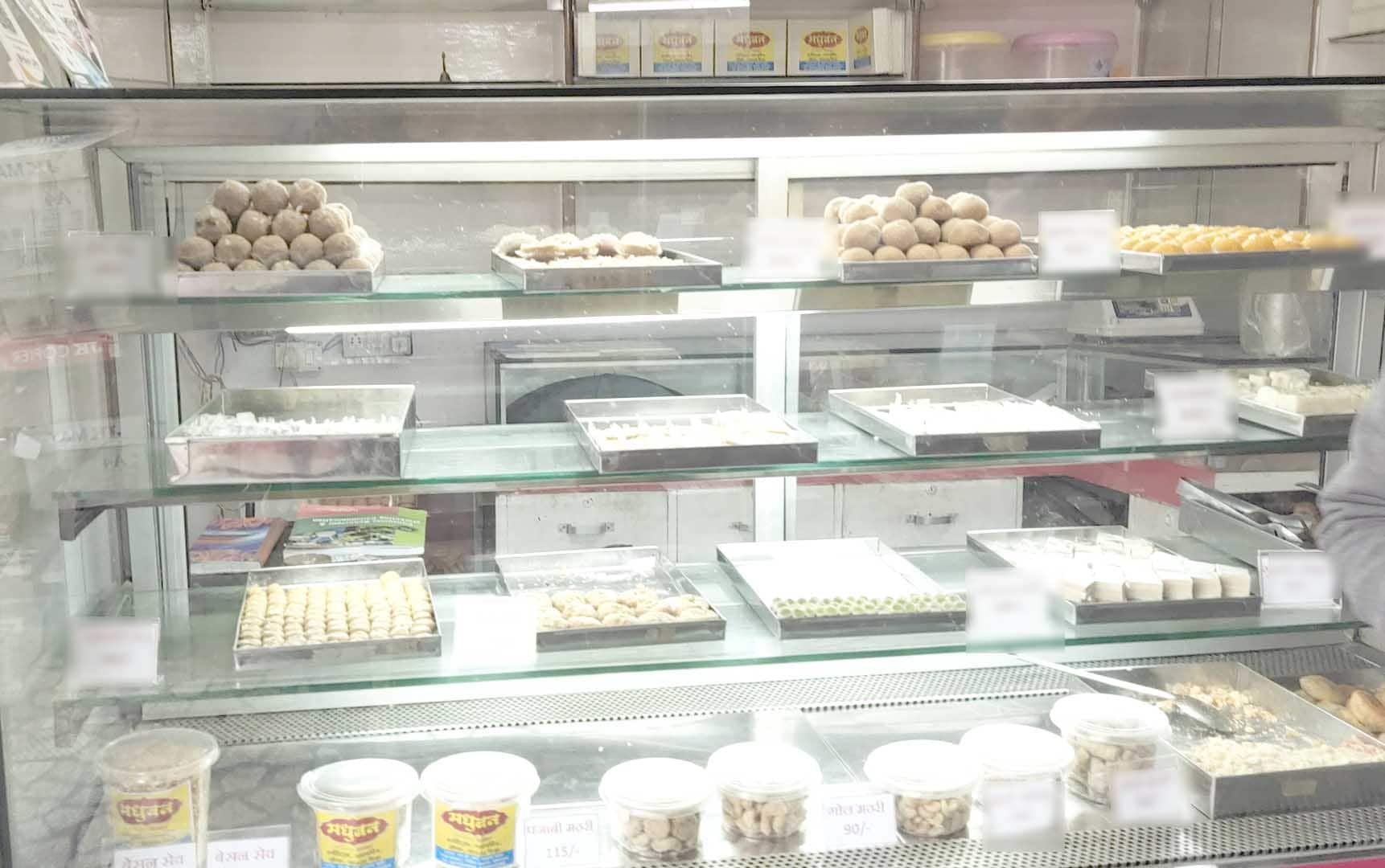 Madhuban Sweets N Bakers, Leader Road, Allahabad | Zomato