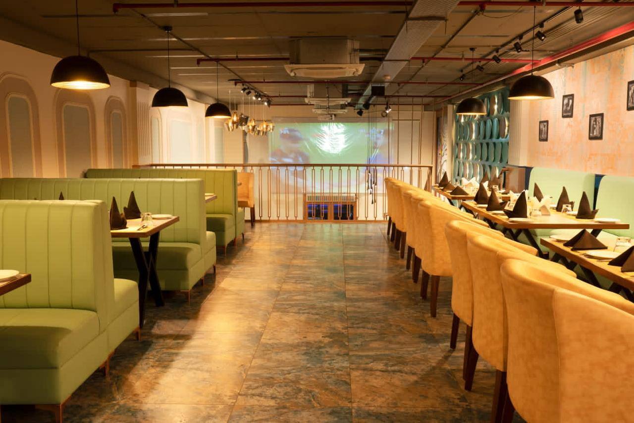 Book table and online reservation at Moti Mahal Delux, By Pass Road ...