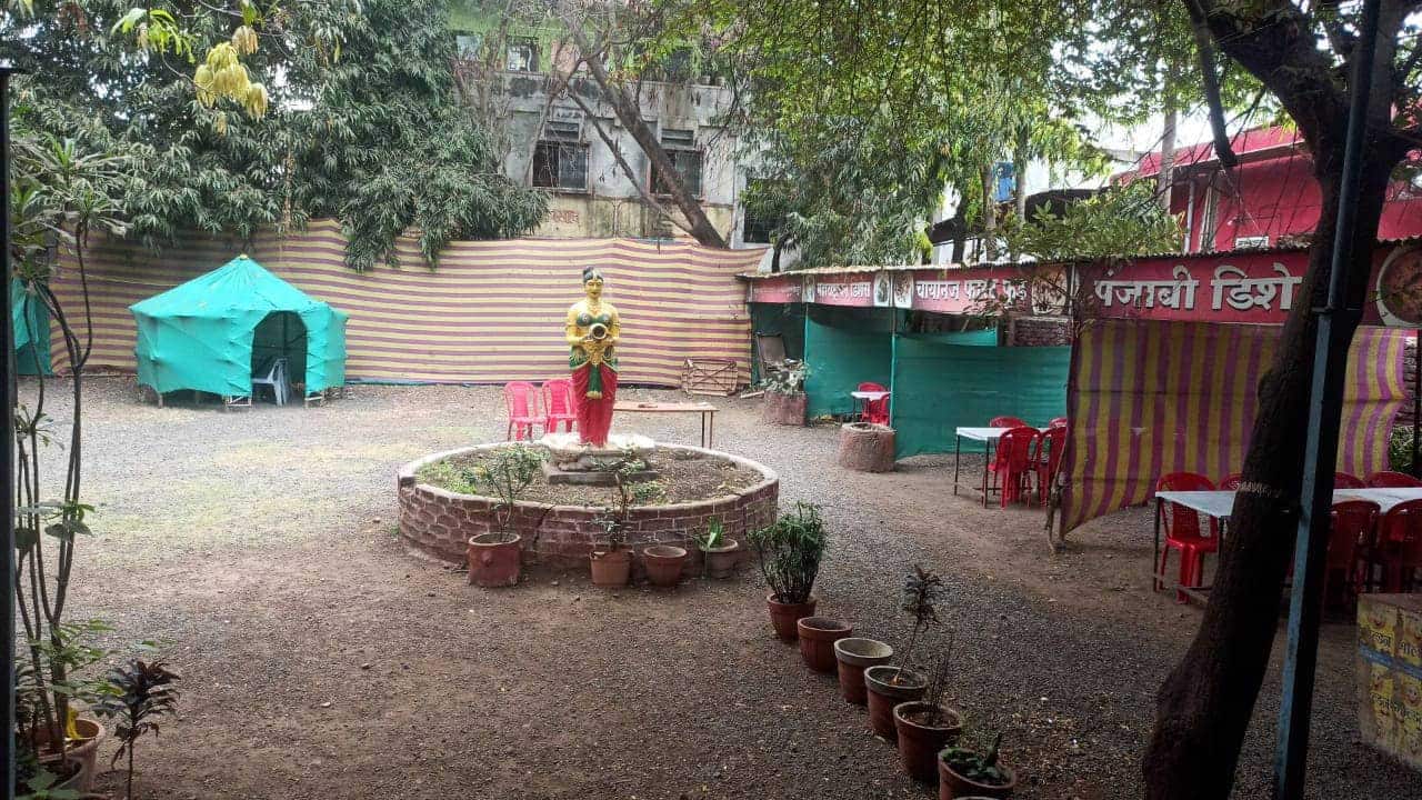 Hotel Samadhan family Restaurant, Tuljapur Locality order online - Zomato