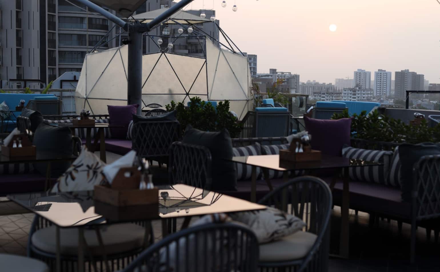 The Vibe-X Restro & Cafe, Chandkheda, Ahmedabad | Zomato