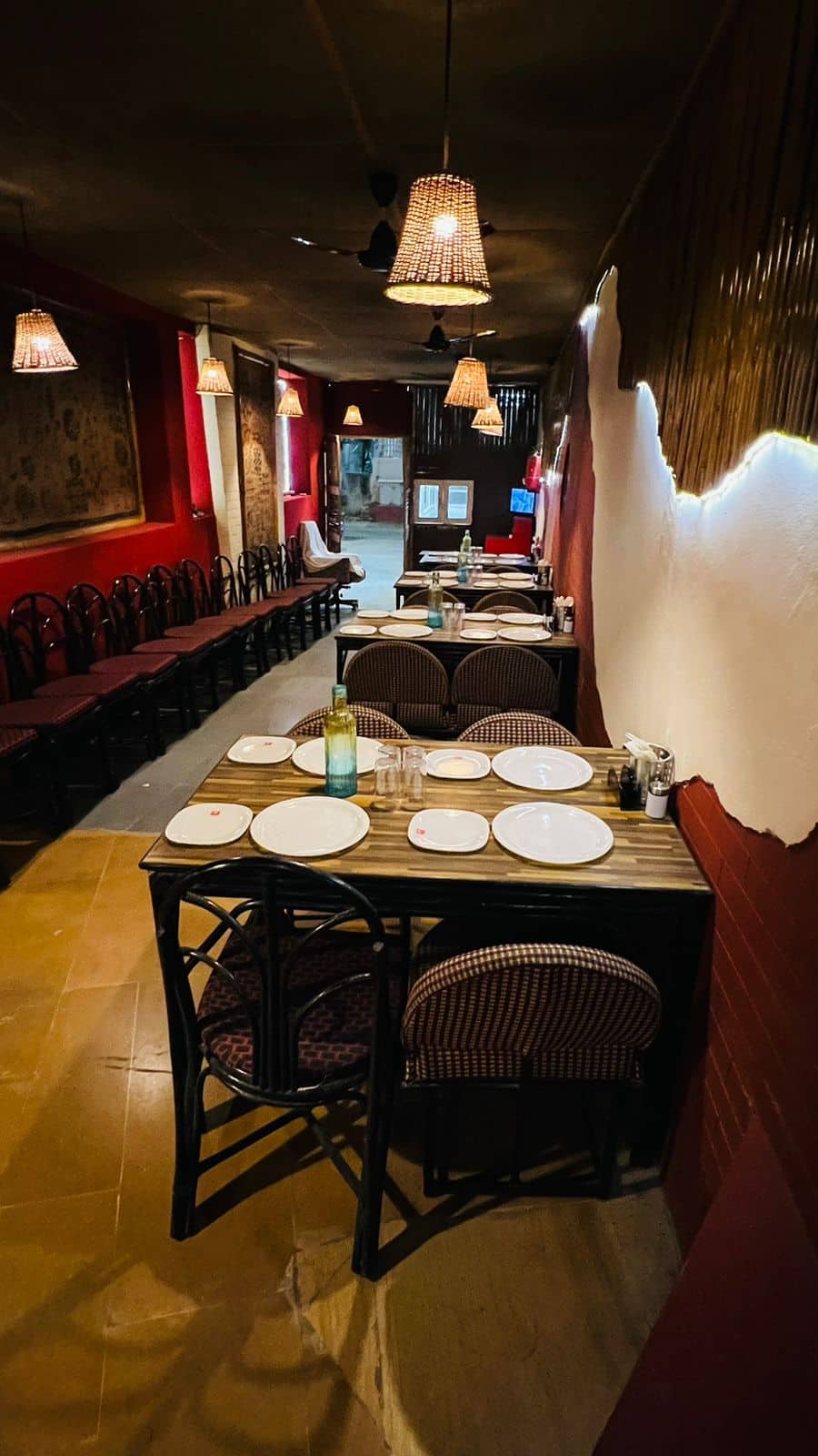 The Crack Town, Ashram Road, Ahmedabad | Zomato