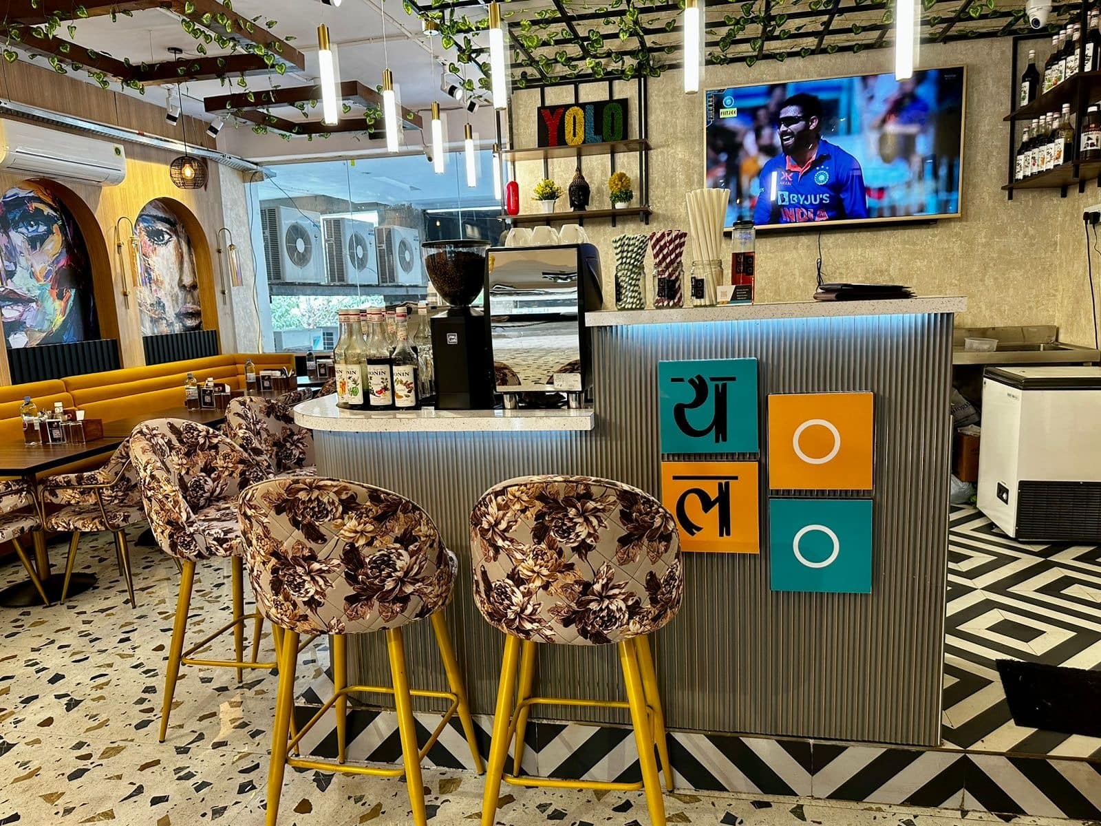 YOLO Courtyard, Ranjit Avenue, Amritsar | Zomato