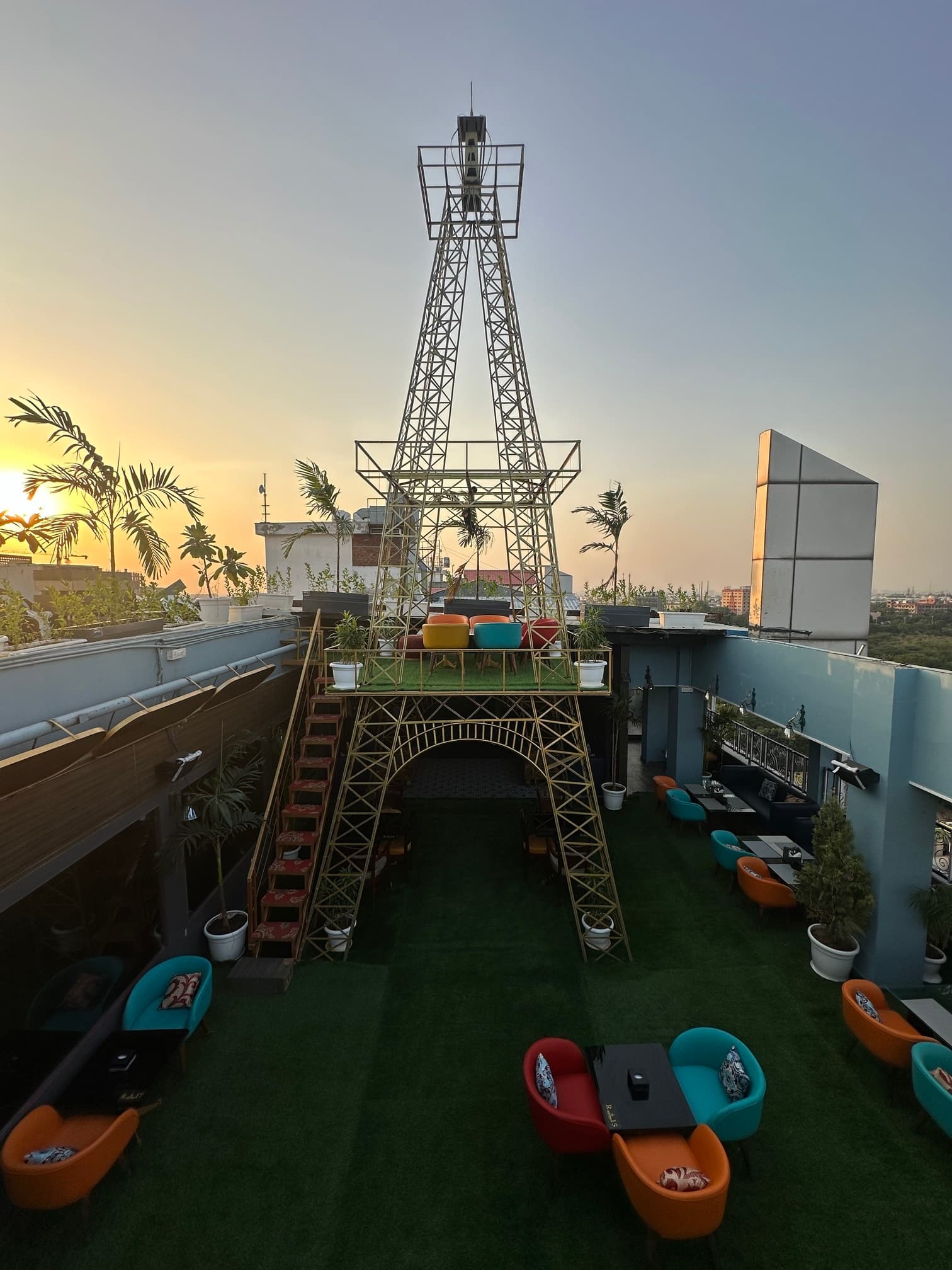 Astro Lounge & Kitchen, Malviya Nagar, Jaipur | Zomato