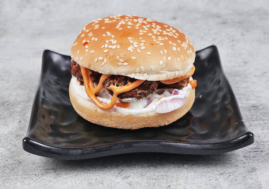 Maxi Burger & Snacks, East of Kailash, New Delhi | Zomato