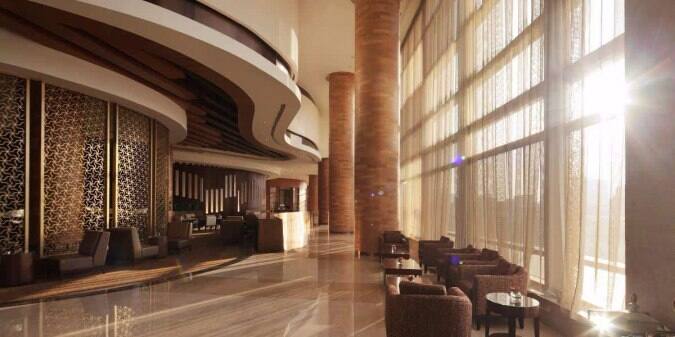 Yasmine Lounge - Swissôtel Al Ghurair, Al Rigga, Dubai - Zomato