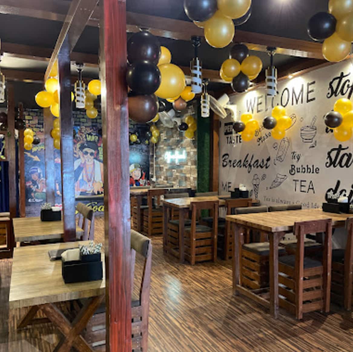 The Hood Cafe, Nandlal Chawraha, Kanpur | Zomato