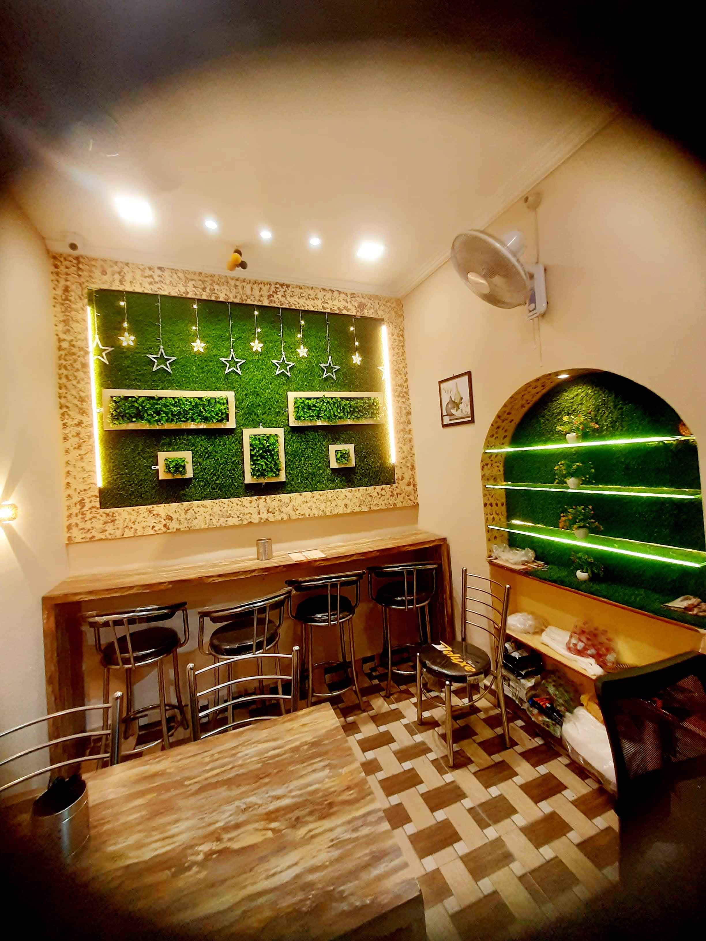 Eat Street Cafe, Lalbagh, Lucknow | Zomato