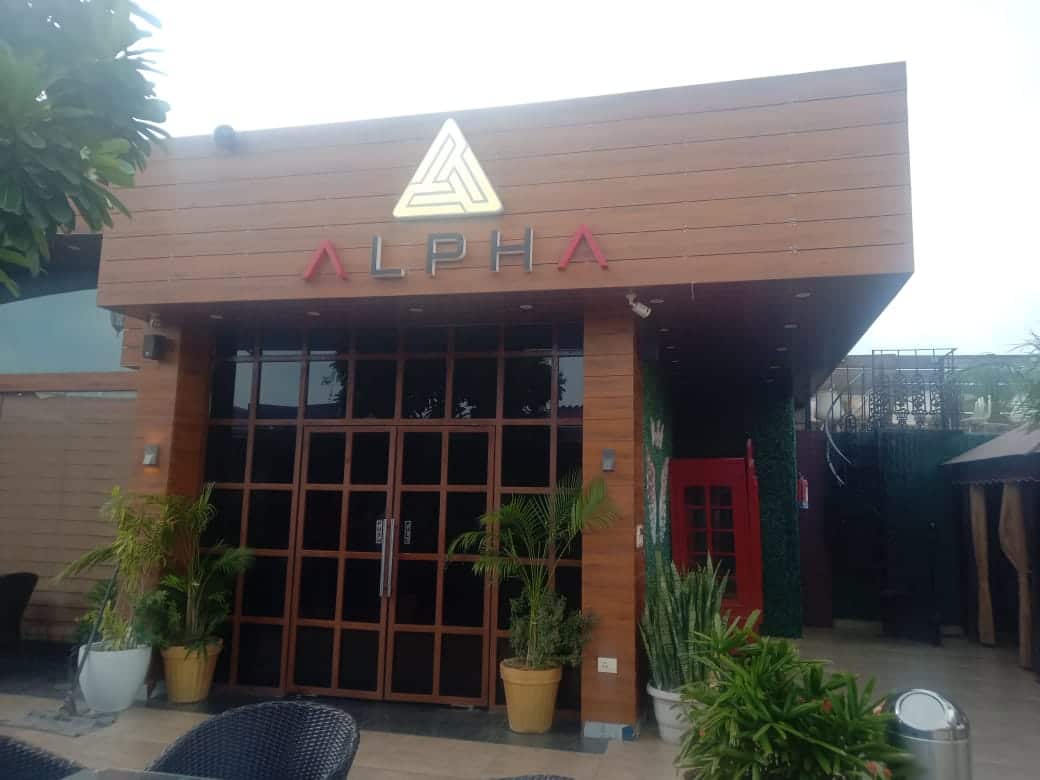 Alpha Restaurant, Hazratganj, Lucknow | Zomato