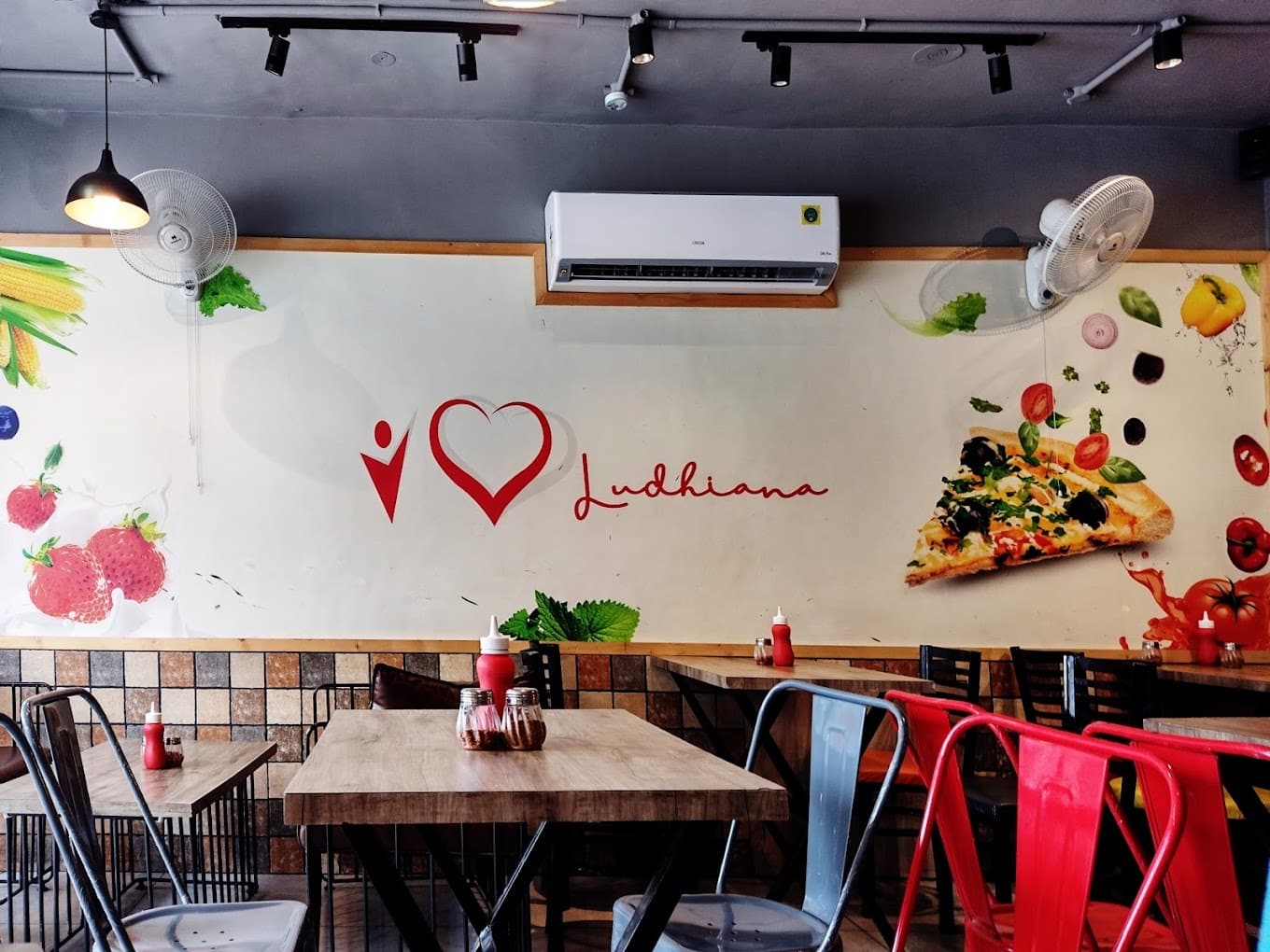 Crunch Bell, Janak Puri, Ludhiana | Zomato