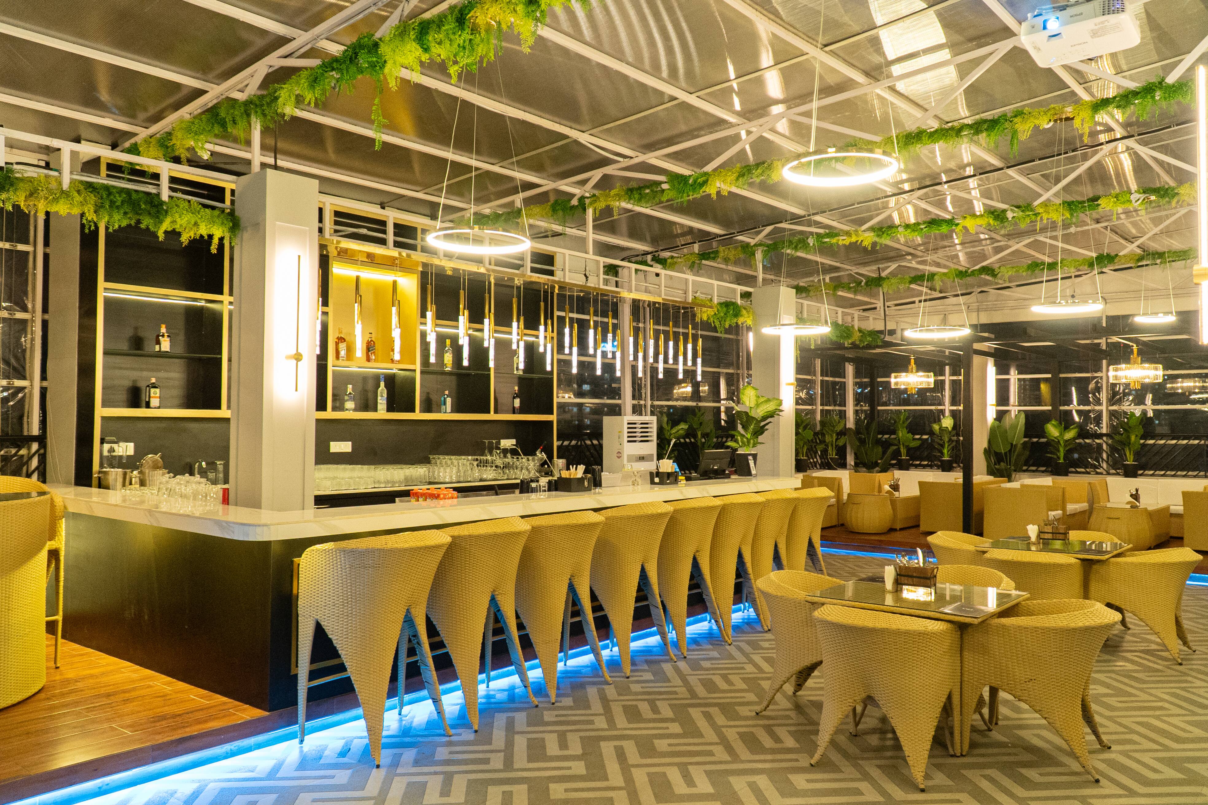 Ciel Bistro, Near Andheri East Station, Mumbai | Zomato