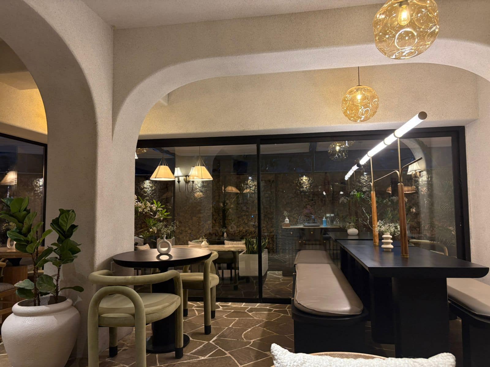 Photos of Two Gud Sisters, Pictures of Two Gud Sisters, Mumbai | Zomato