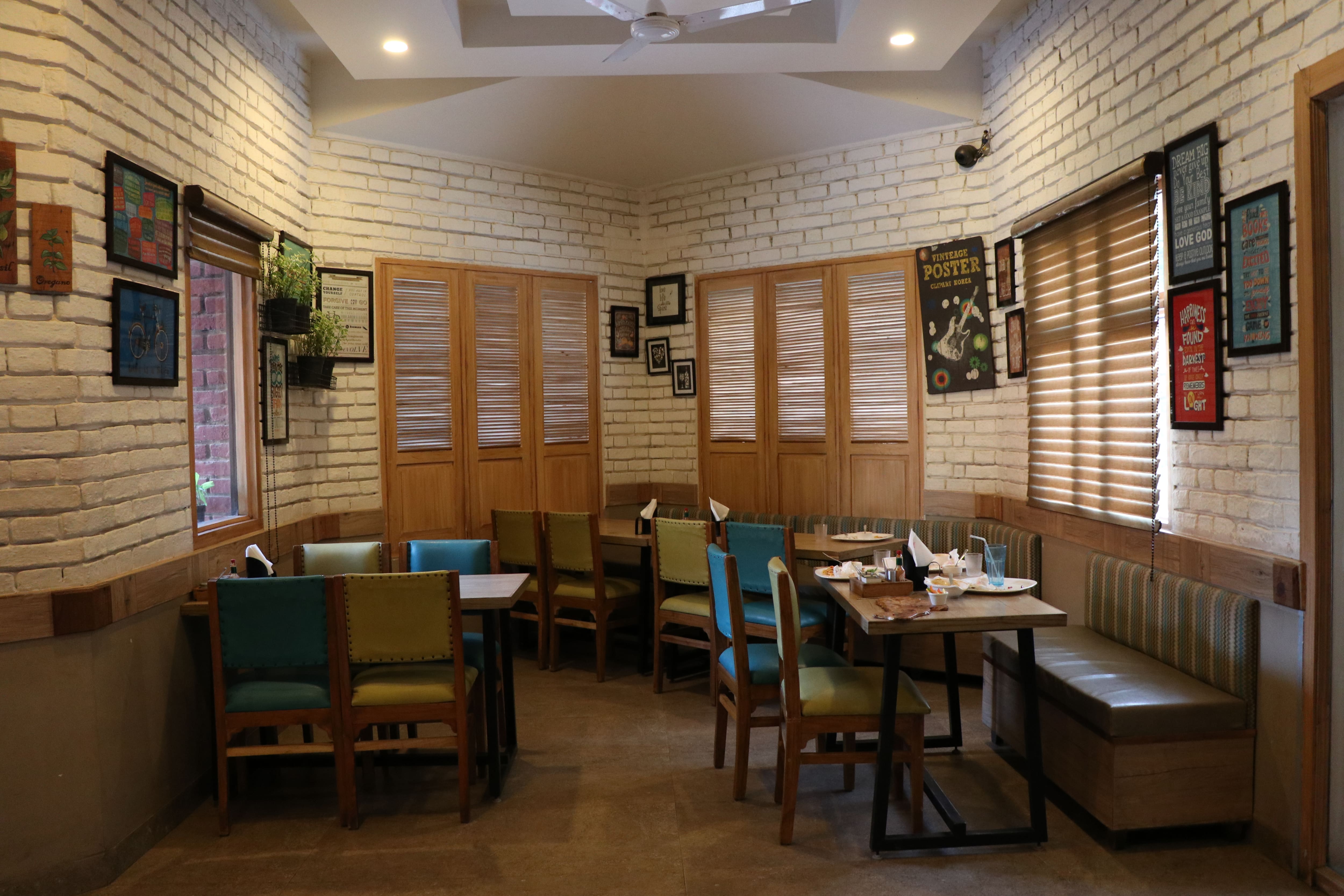Little Chef, Mall Road, Kanpur | Zomato