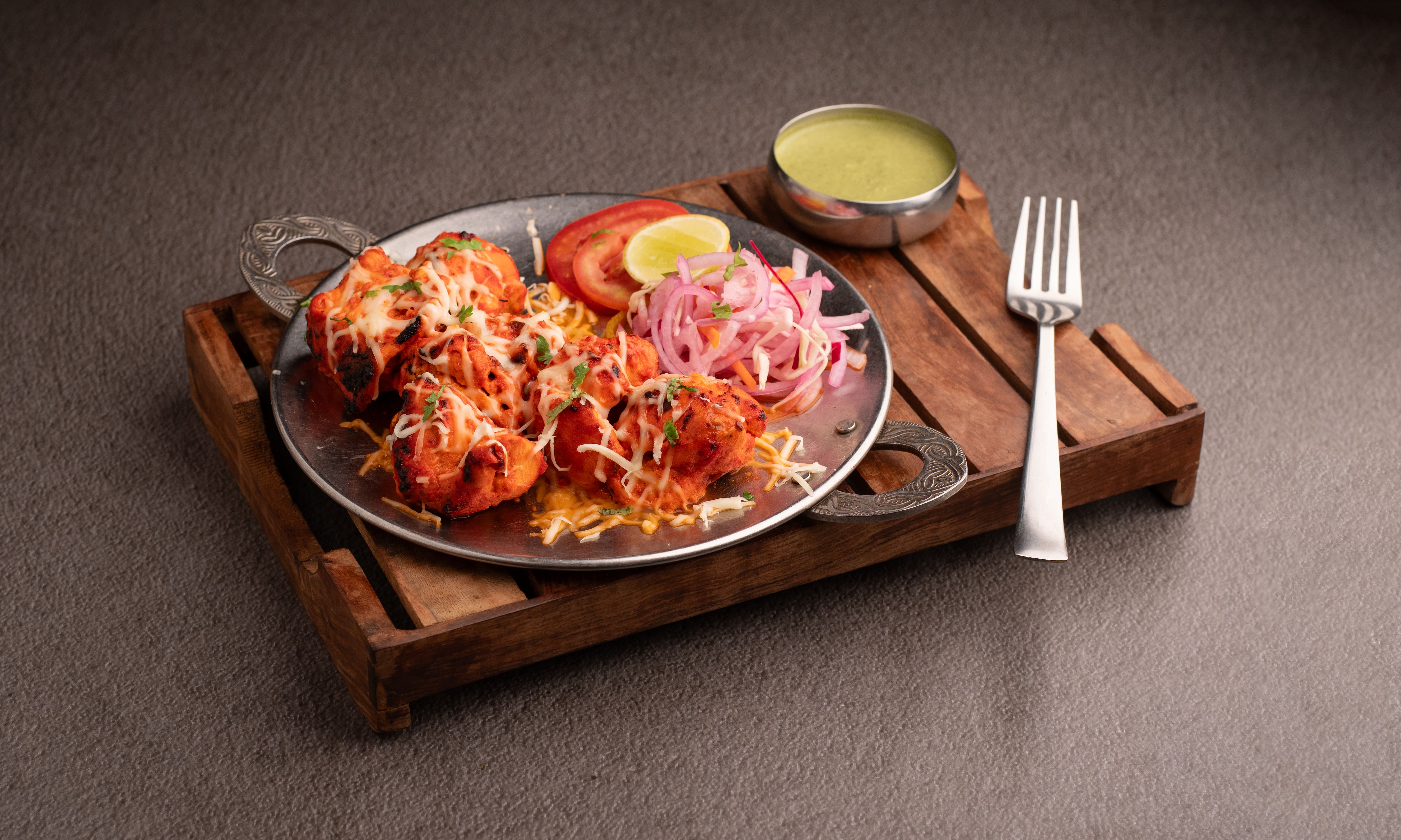 The Lantern Bar At Kandeel, Fort, Mumbai | Zomato