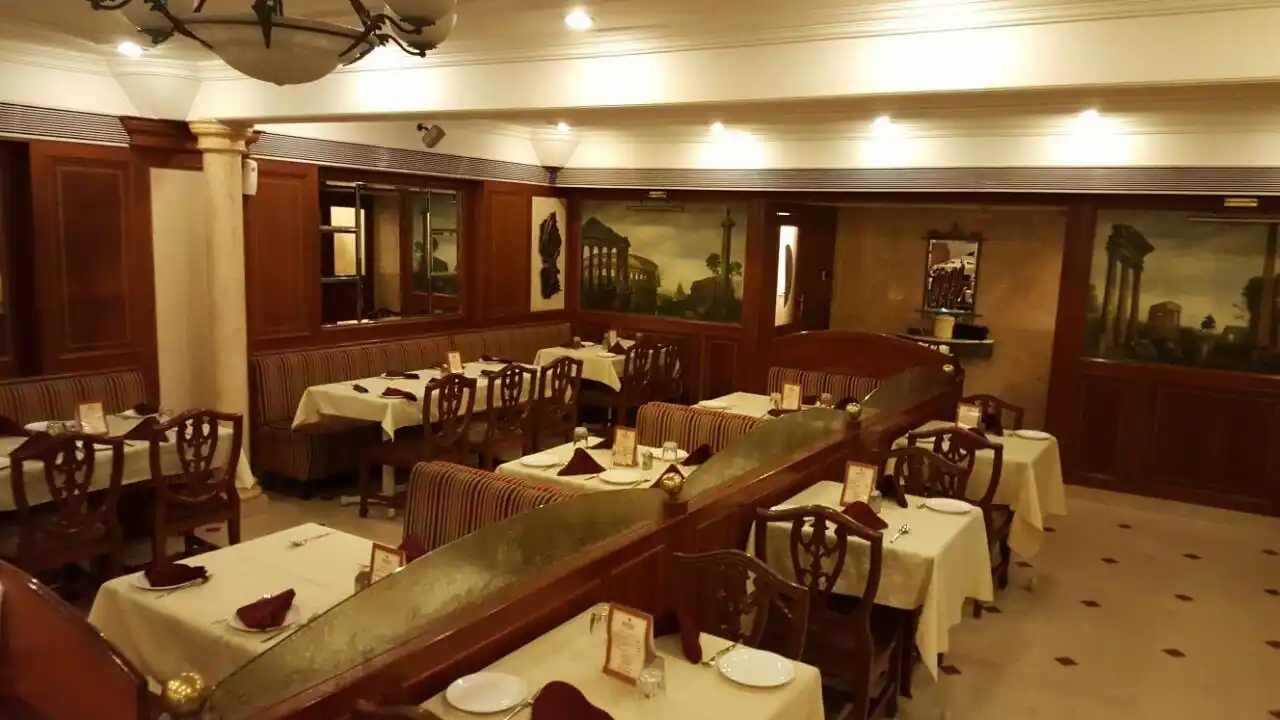 Balwas' Restaurant, Marine Lines, Mumbai | Zomato