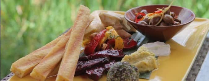 Three Monkeys Menu, Menu untuk Three Monkeys, Ubud, Bali - Zomato Indonesia