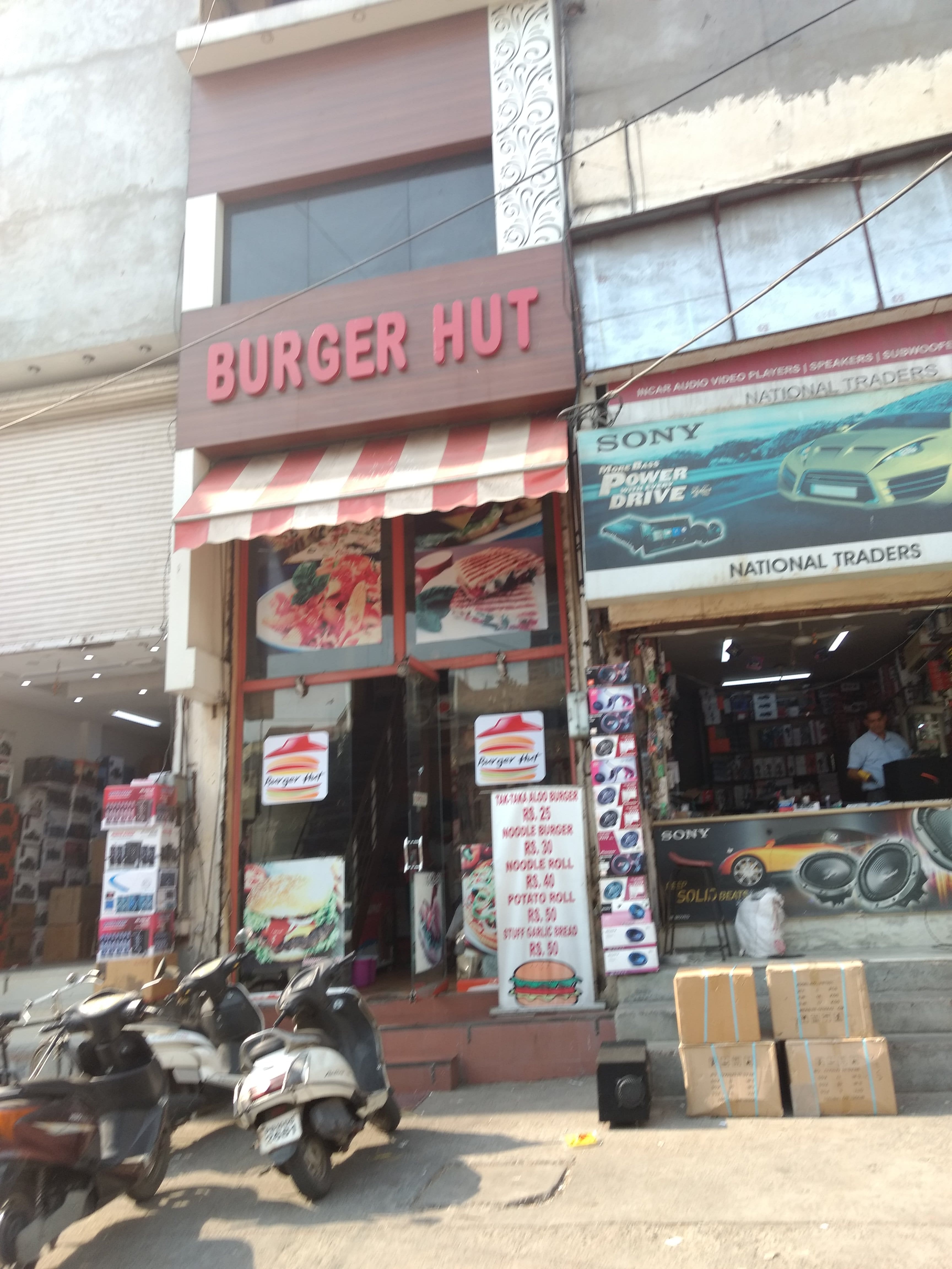 Burger Hut, Ludhiana Junction order online - Zomato