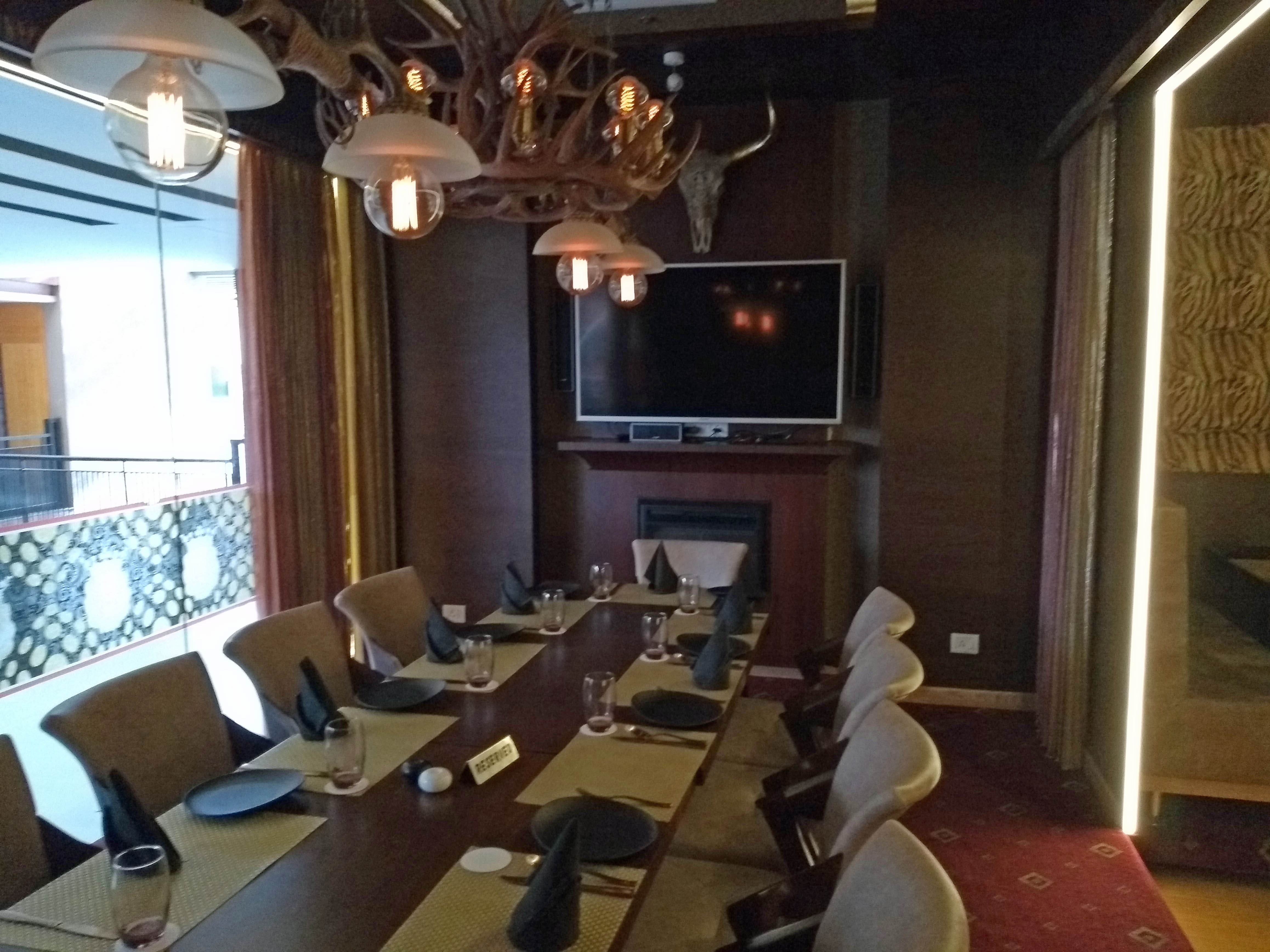 Lion Bar Cum Restaurant, Patiram Jote order online - Zomato