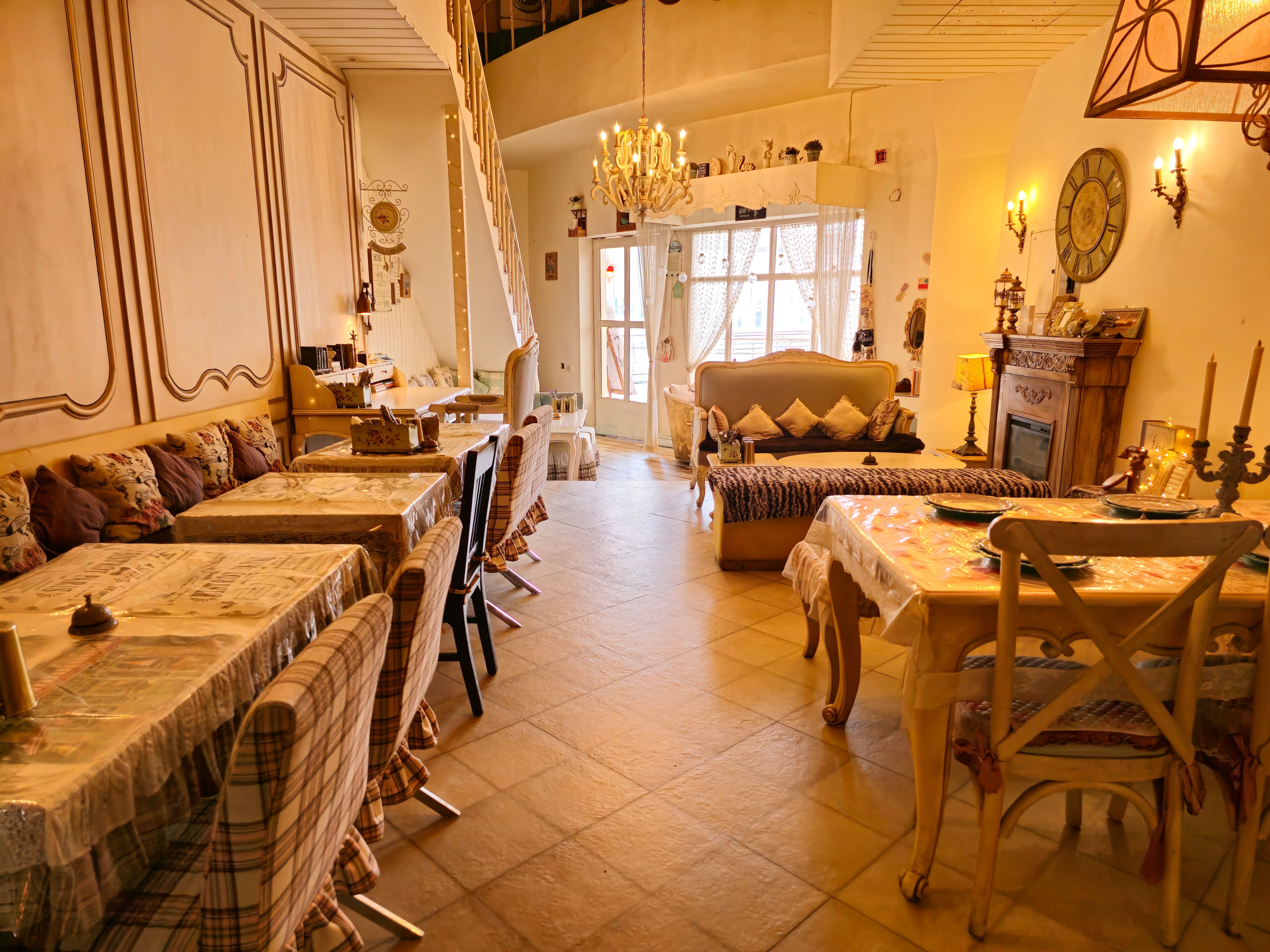 Book table and online reservation at House #309 By Sweet Obsession ...