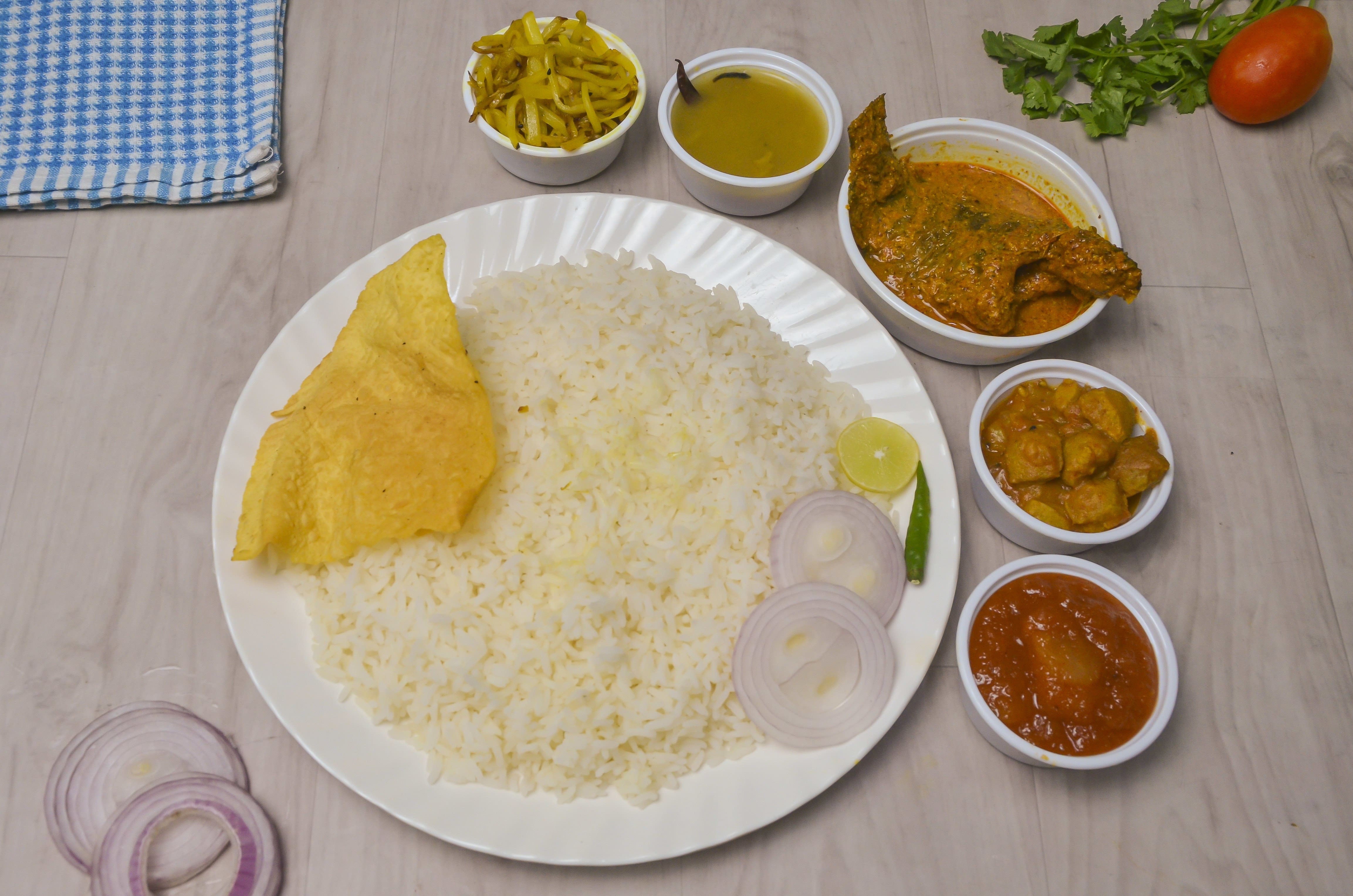 Maa Tara Food Corner, Kestopur, Kolkata | Zomato
