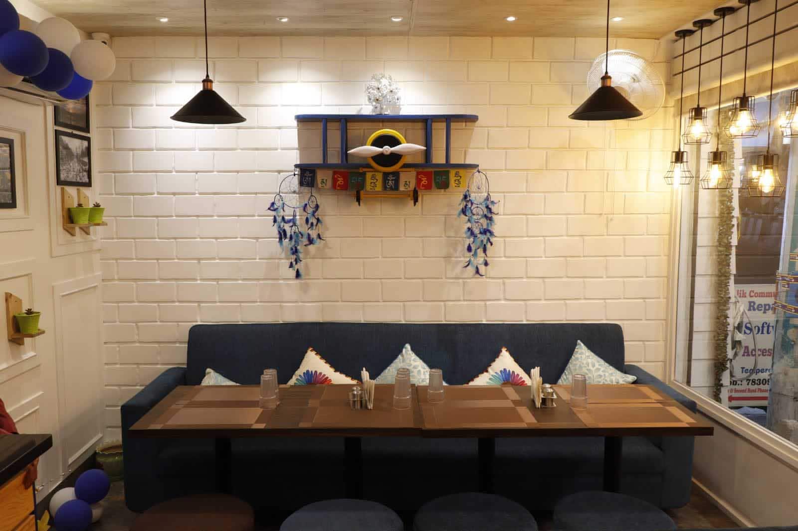 Pinewood Cafe & Kitchen, Paltan Bazaar, Dehradun | Zomato