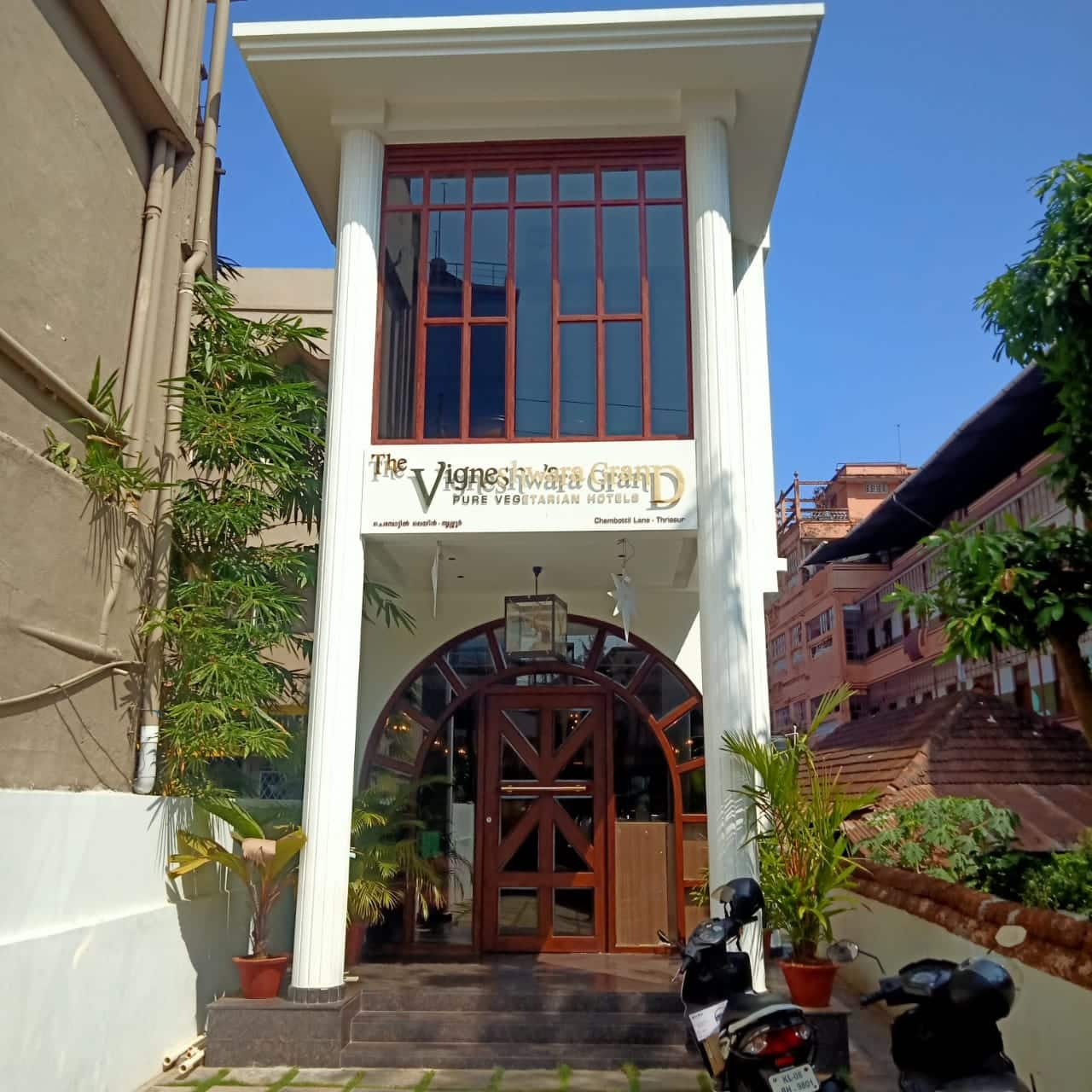 The Vigneshwara Grand Pure Vegetarian Hotel, Poothole, Thrissur | Zomato