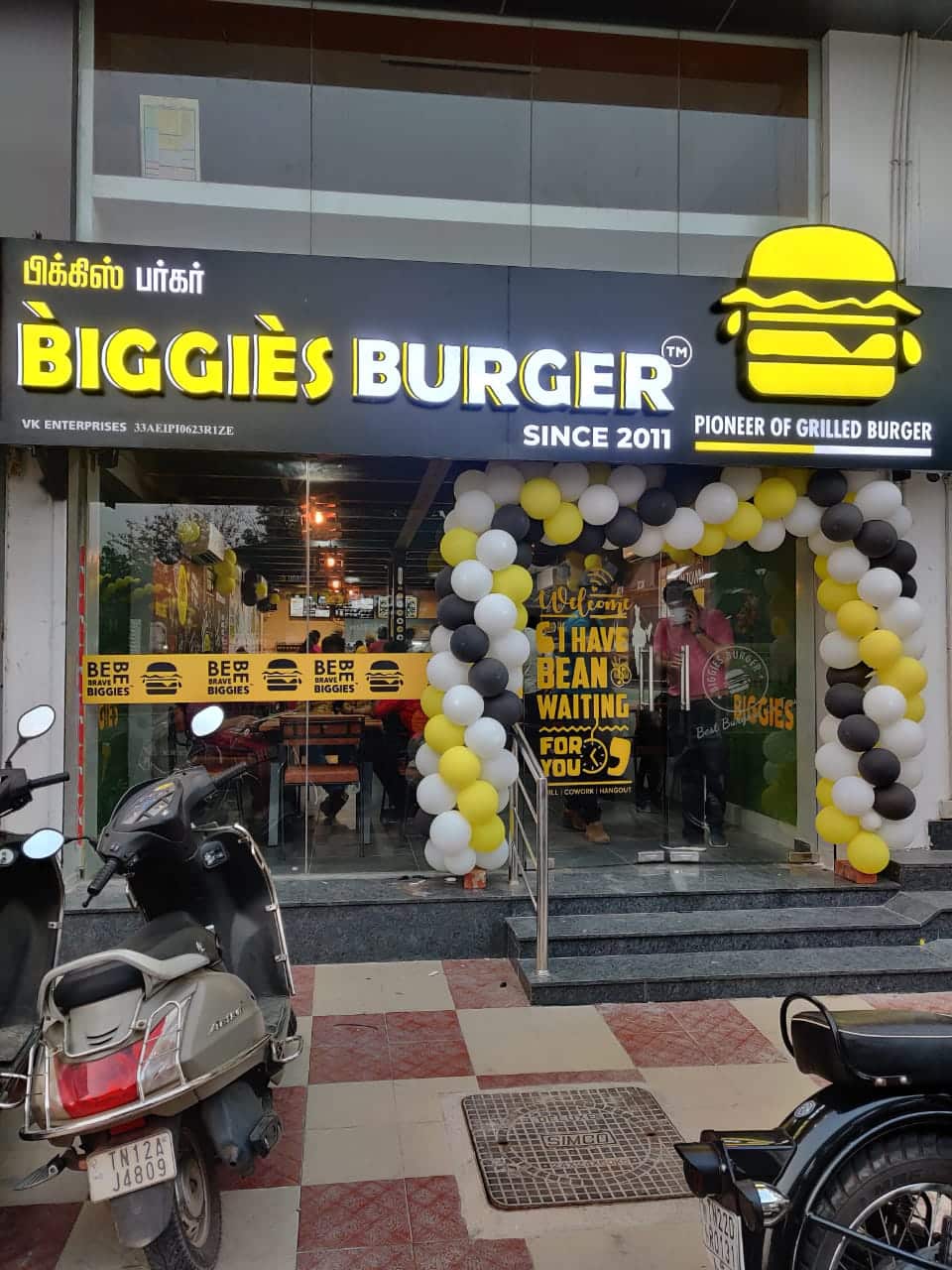 Biggies Burger, Anna Nagar East order online - Zomato